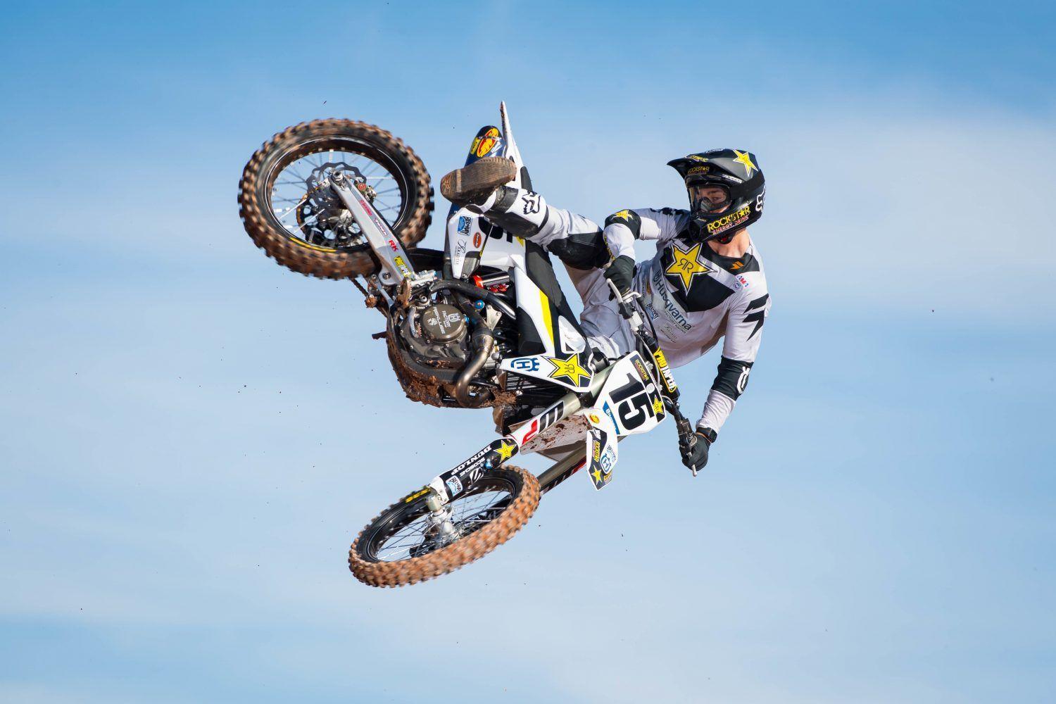 Dean Wilson Wallpapers - Top Free Dean Wilson Backgrounds - WallpaperAccess