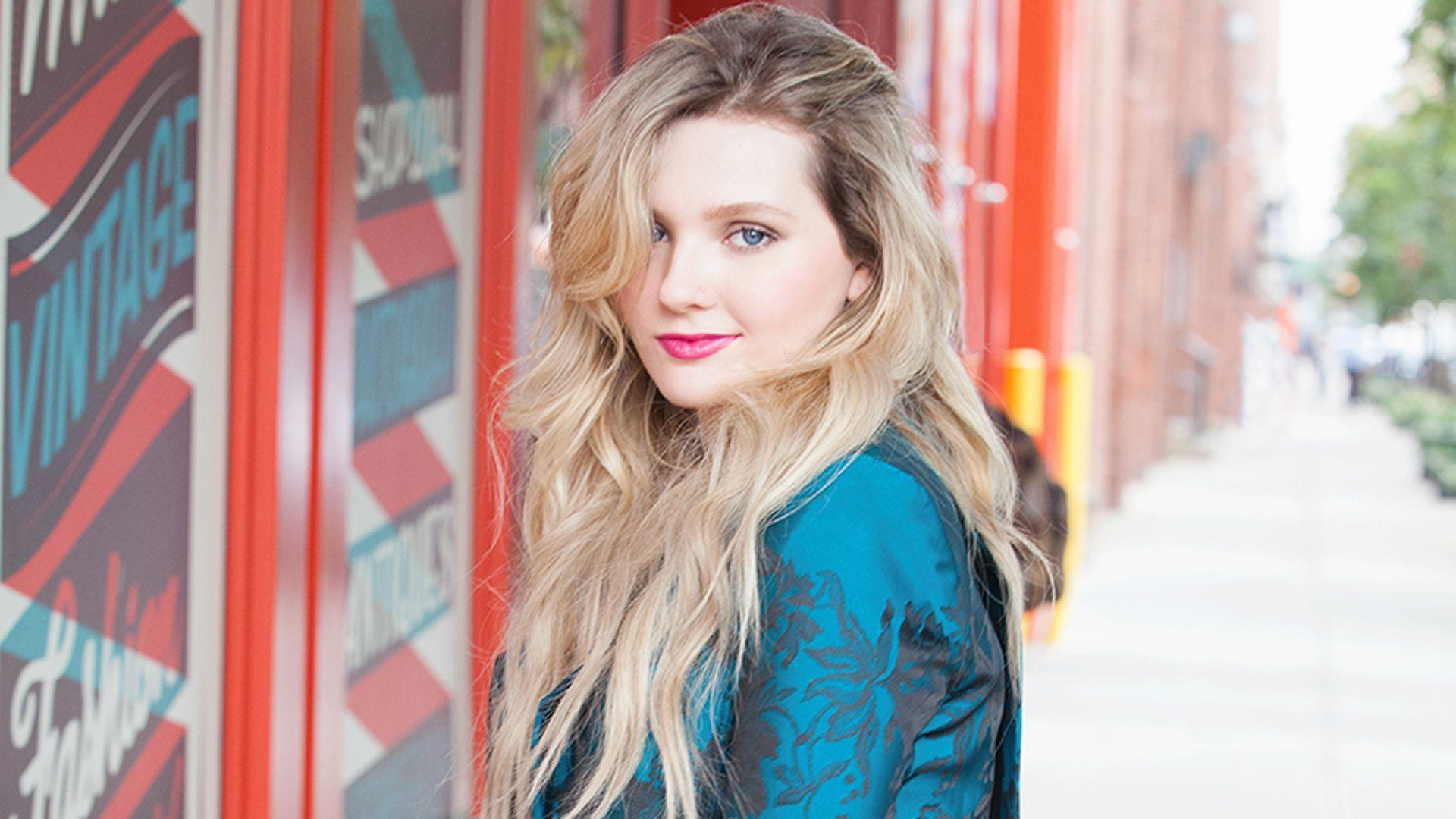 Abigail Breslin Wallpapers - Top Free Abigail Breslin Backgrounds ...