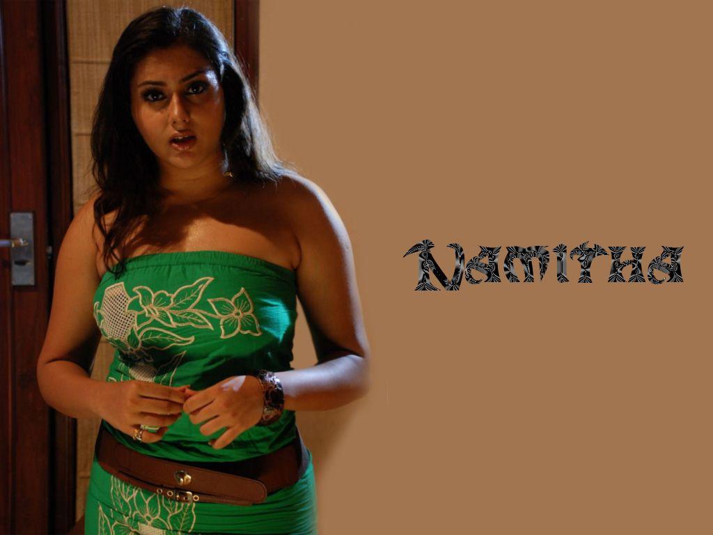 Namitha Wallpapers - Top Free Namitha Backgrounds - WallpaperAccess