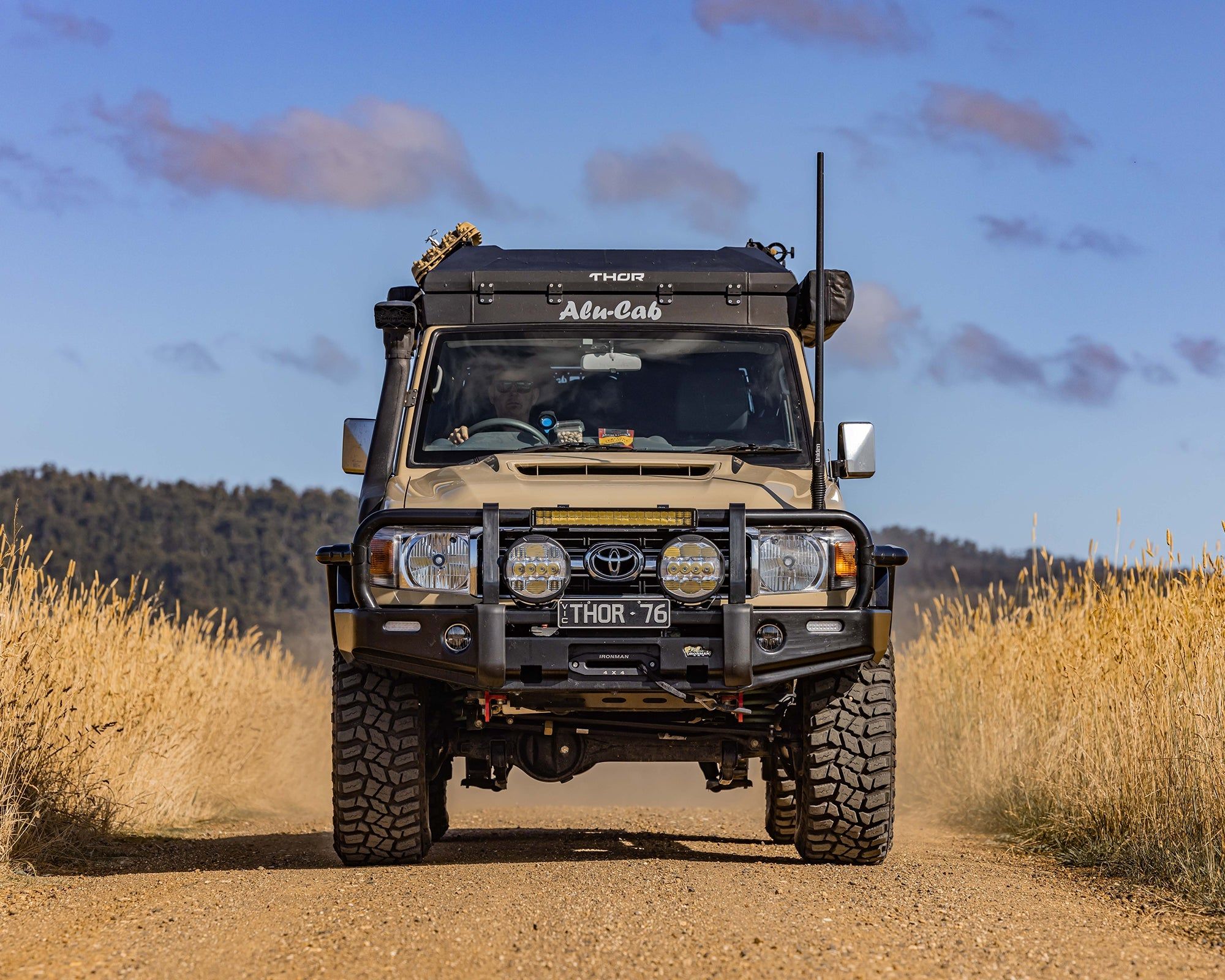 Toyota Land Cruiser 79 Wallpapers - Top Free Toyota Land Cruiser 79 ...