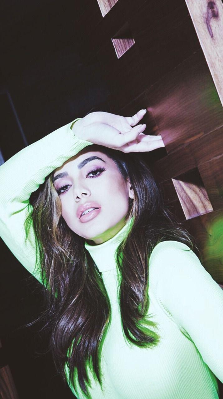 Anitta Wallpapers - Top Free Anitta Backgrounds - WallpaperAccess