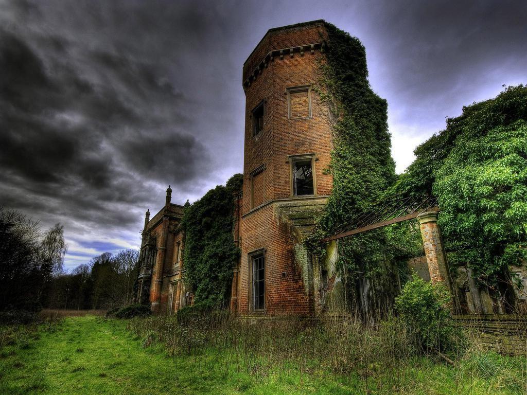 Abandoned Building Wallpapers - Top Free Abandoned Building Backgrounds ...