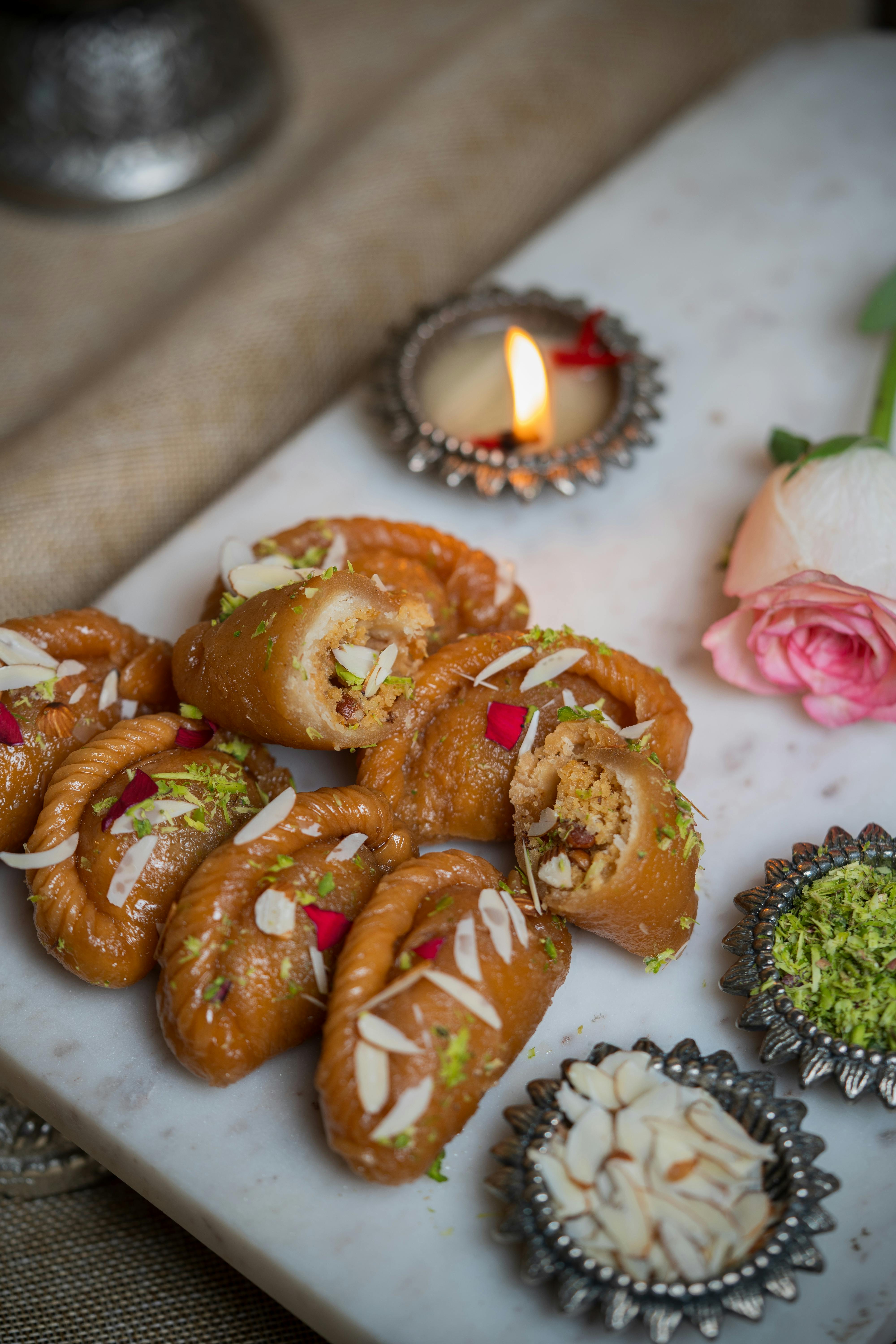 Gujiya Wallpapers - Top Free Gujiya Backgrounds - WallpaperAccess