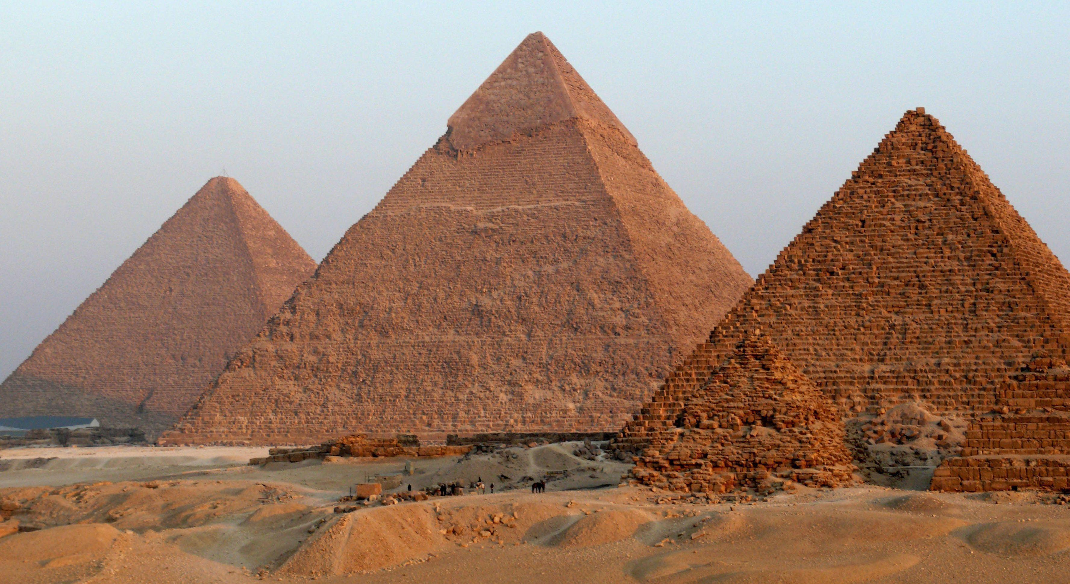 Egyptian Pyramids HD Wallpapers - Top Free Egyptian Pyramids HD ...