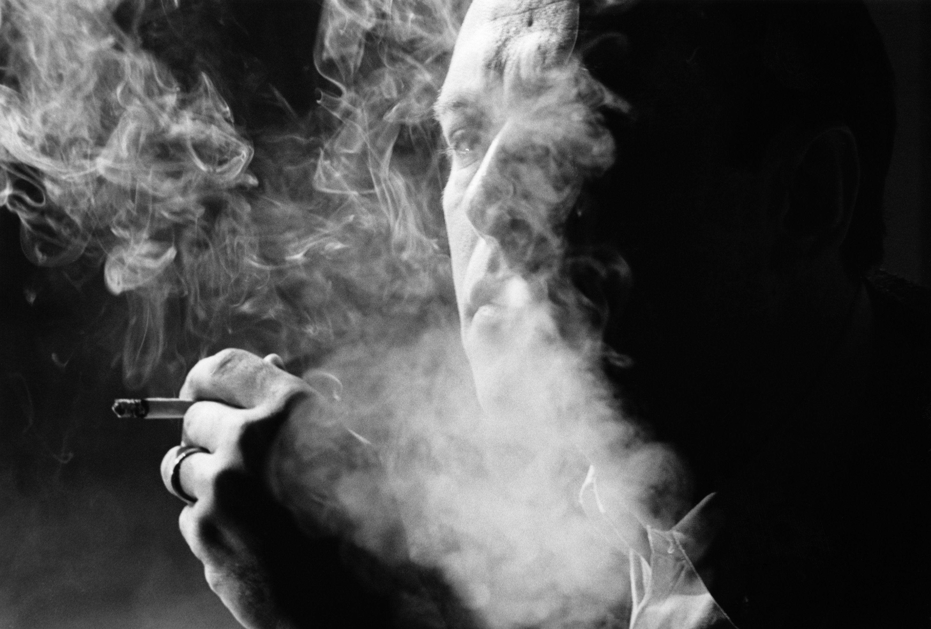 Smoke Men Wallpapers - Top Free Smoke Men Backgrounds - WallpaperAccess