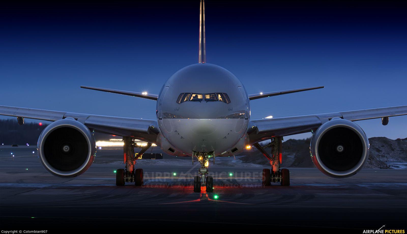 Qatar Airways Wallpapers - Top Free Qatar Airways Backgrounds ...