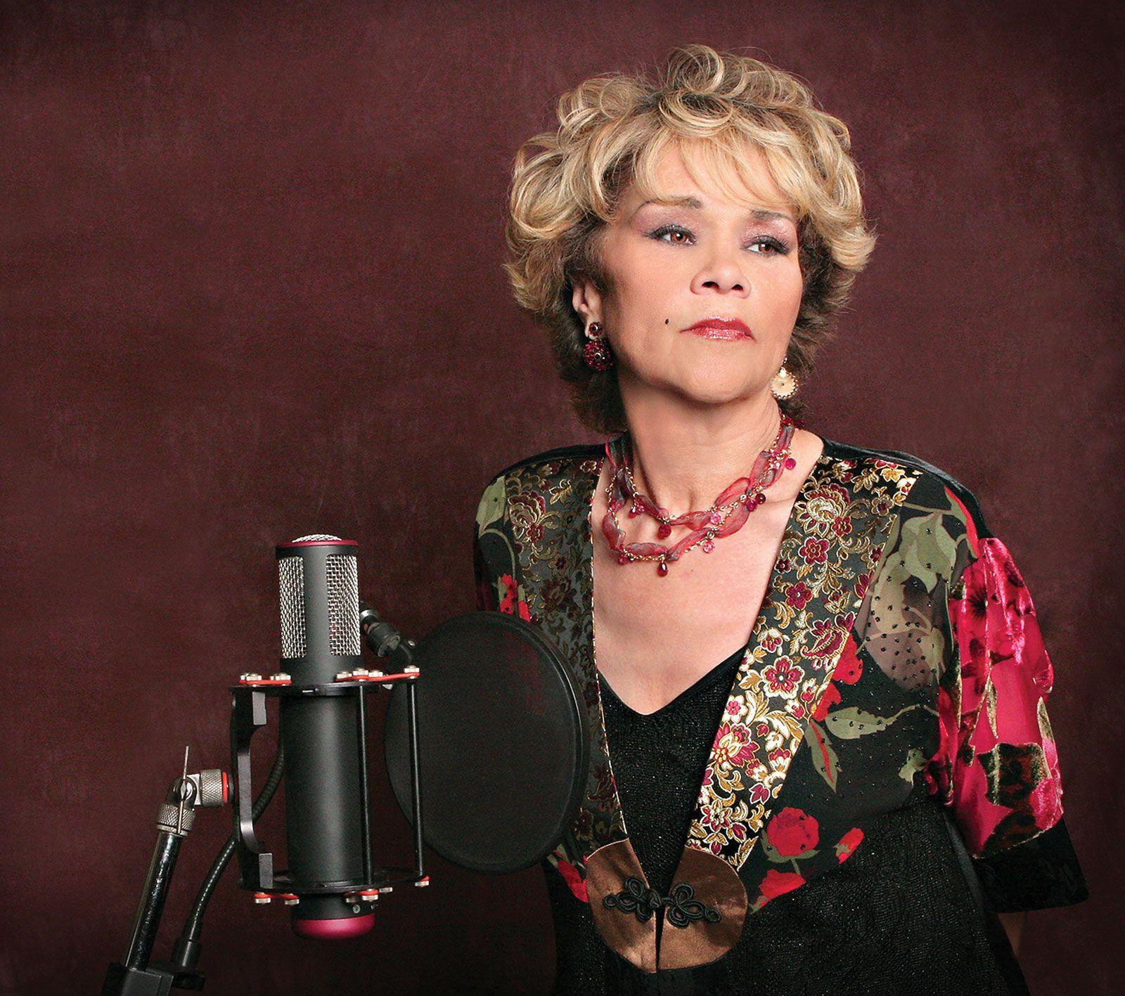 Etta James Wallpapers - Top Free Etta James Backgrounds - WallpaperAccess
