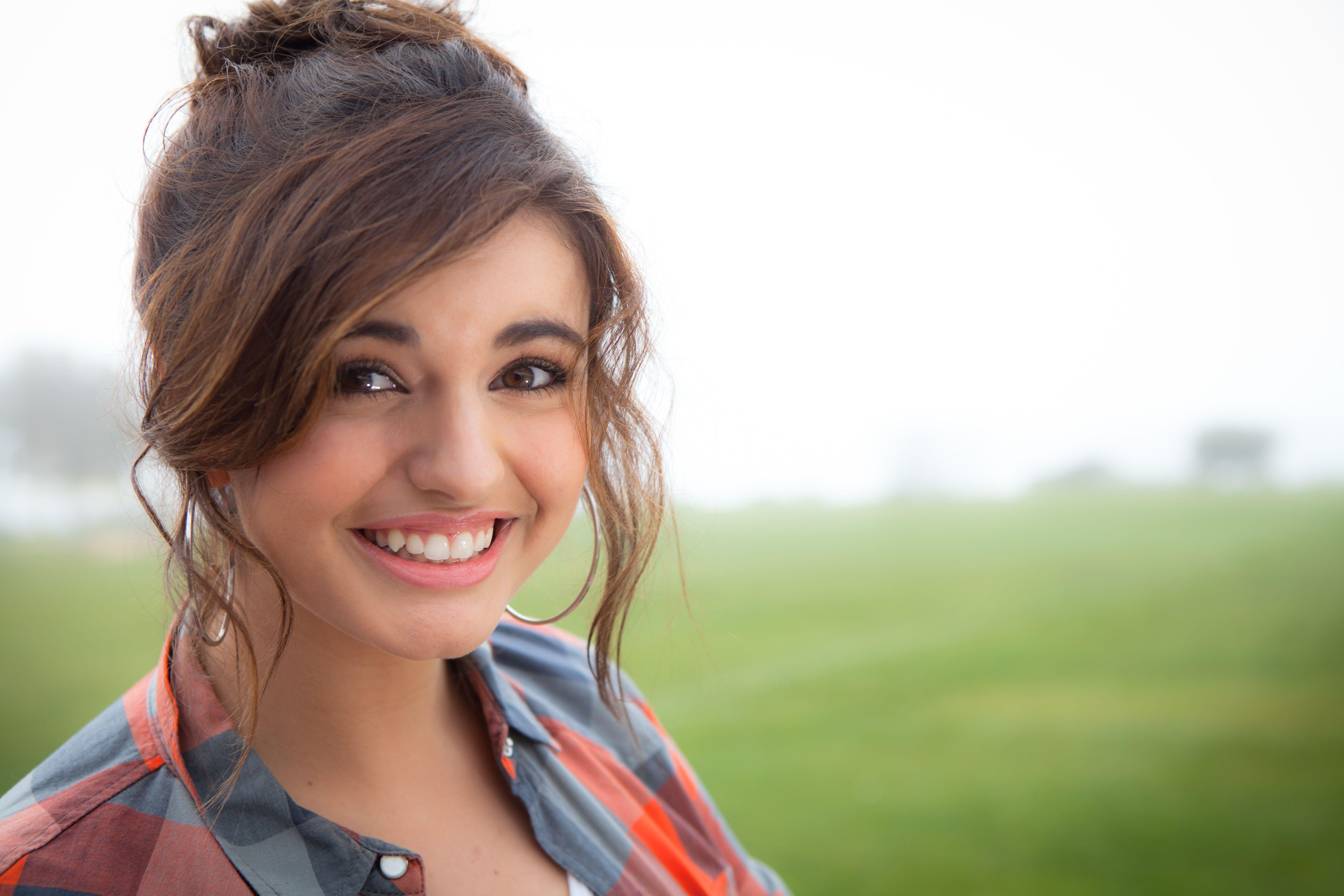 Rebecca Black Wallpapers - Top Free Rebecca Black Backgrounds ...