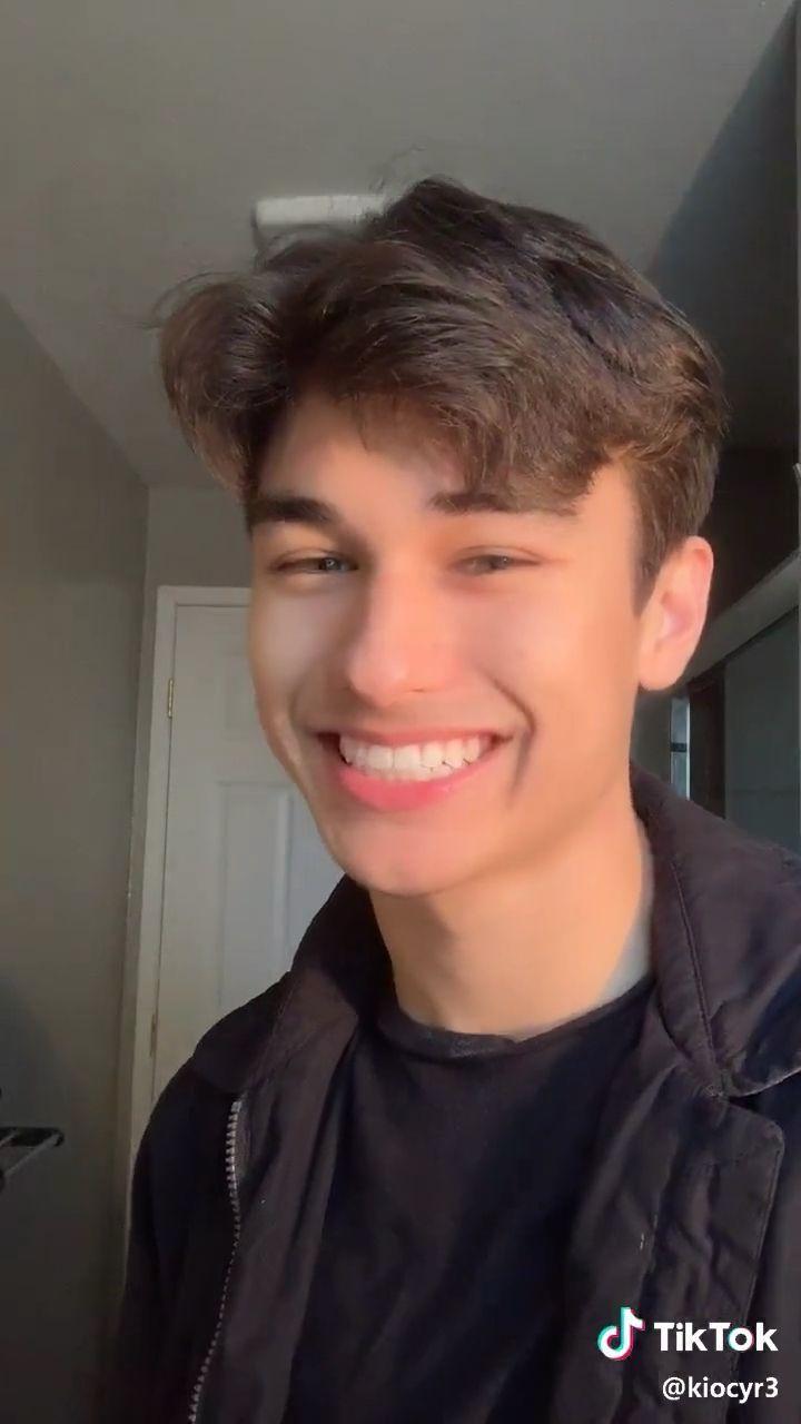 Kio Cyr Wallpapers - Top Free Kio Cyr Backgrounds - WallpaperAccess