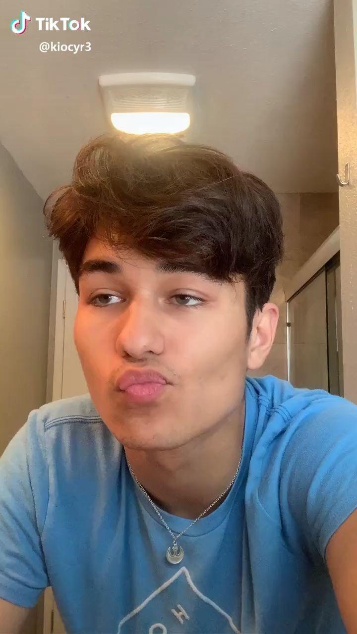 Tiktok Boys Wallpapers - Top Free Tiktok Boys Backgrounds - WallpaperAccess