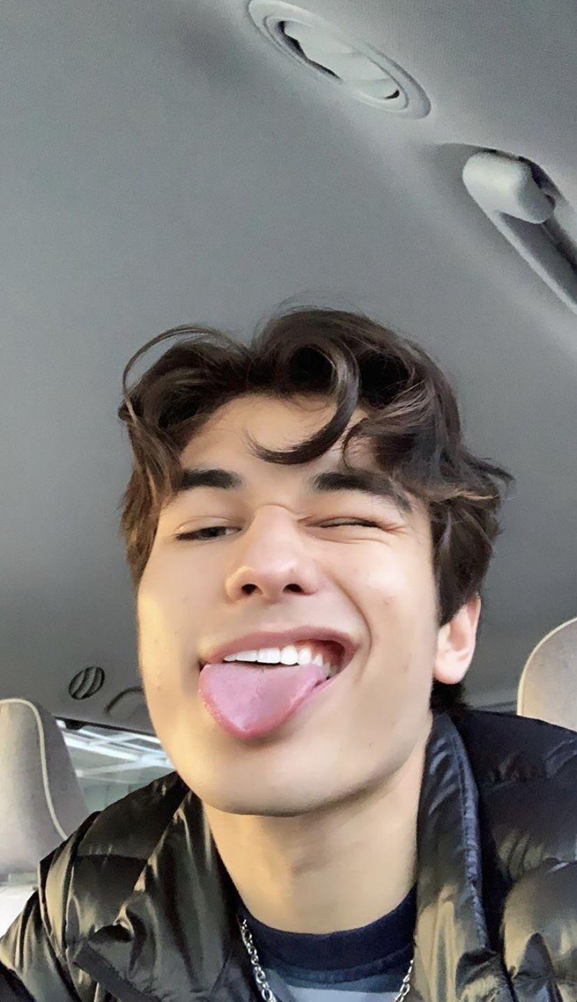 Kio Cyr Wallpapers - Top Free Kio Cyr Backgrounds - WallpaperAccess