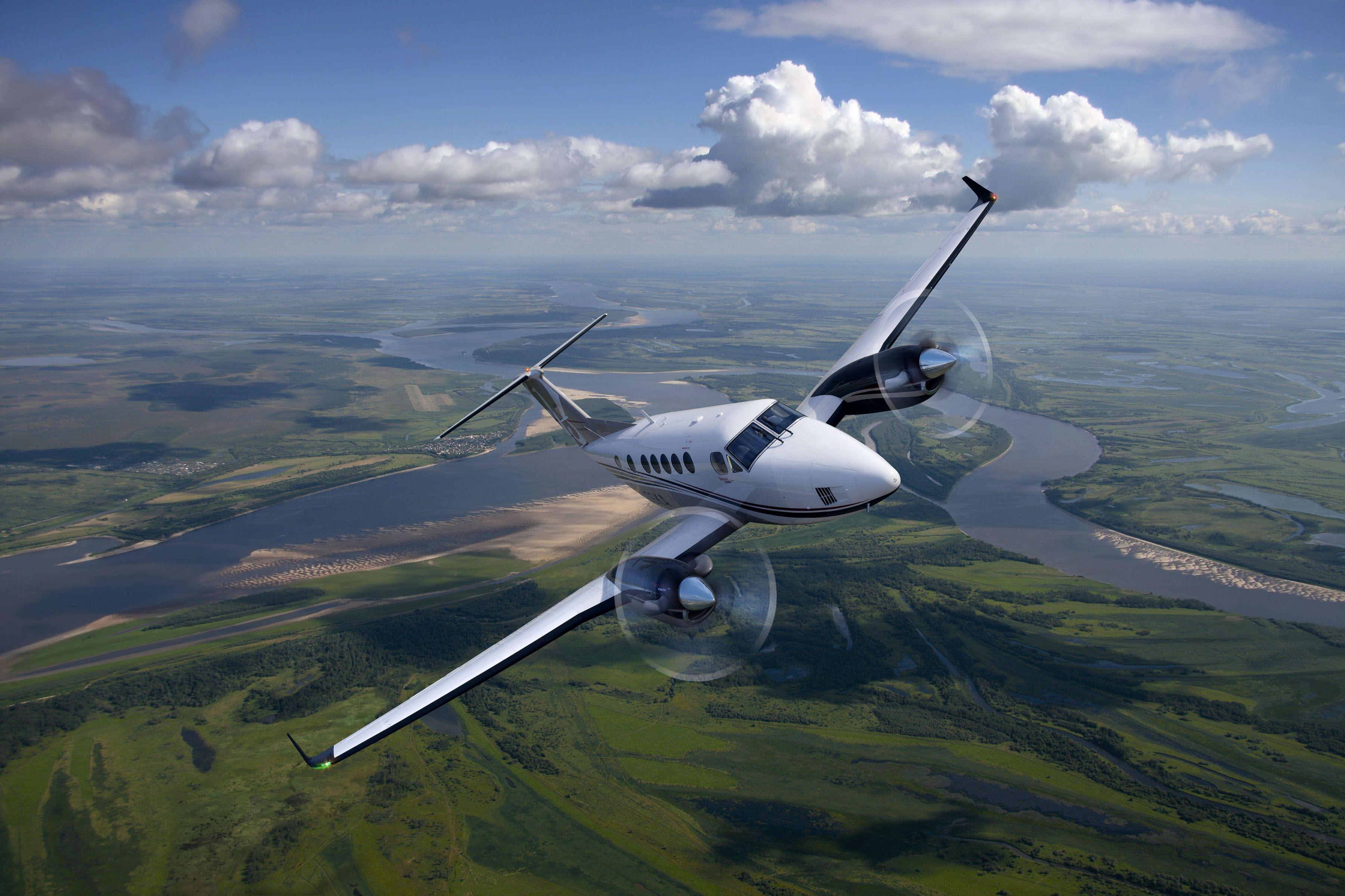 Beechcraft King Air Wallpapers - Top Free Beechcraft King Air ...