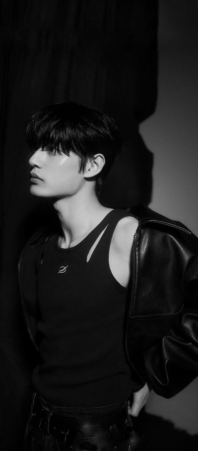 Jiwoong Wallpapers - Top Free Jiwoong Backgrounds - WallpaperAccess