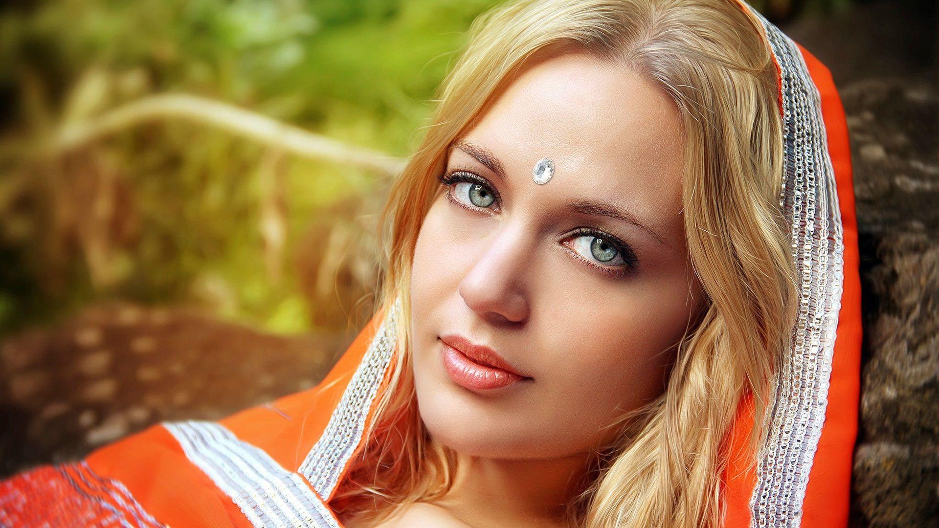 Girl Portrait Wallpapers - Top Free Girl Portrait Backgrounds ...