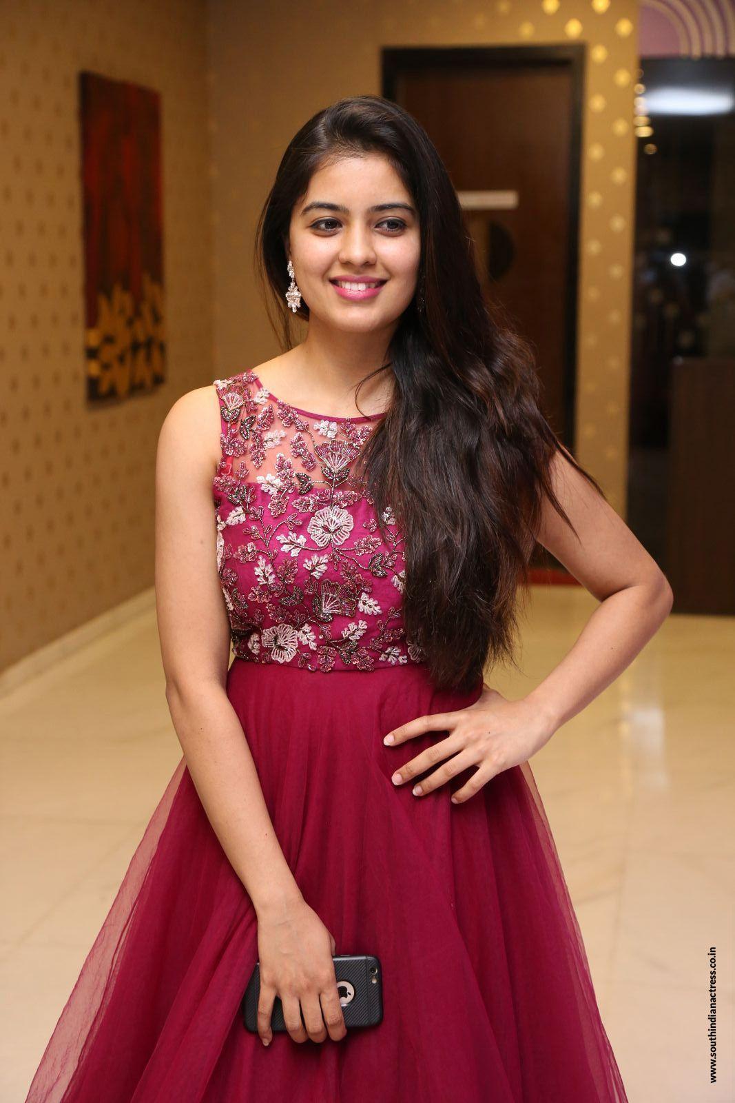 Amritha Aiyer Wallpapers - Top Free Amritha Aiyer Backgrounds ...