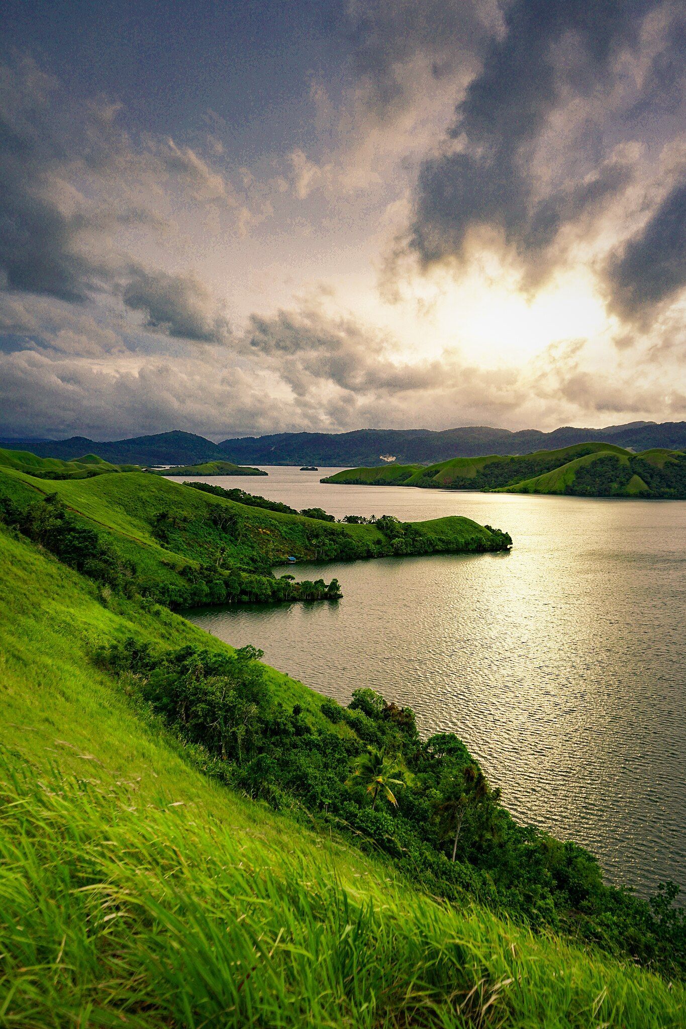 Danau Wallpapers - Top Free Danau Backgrounds - WallpaperAccess