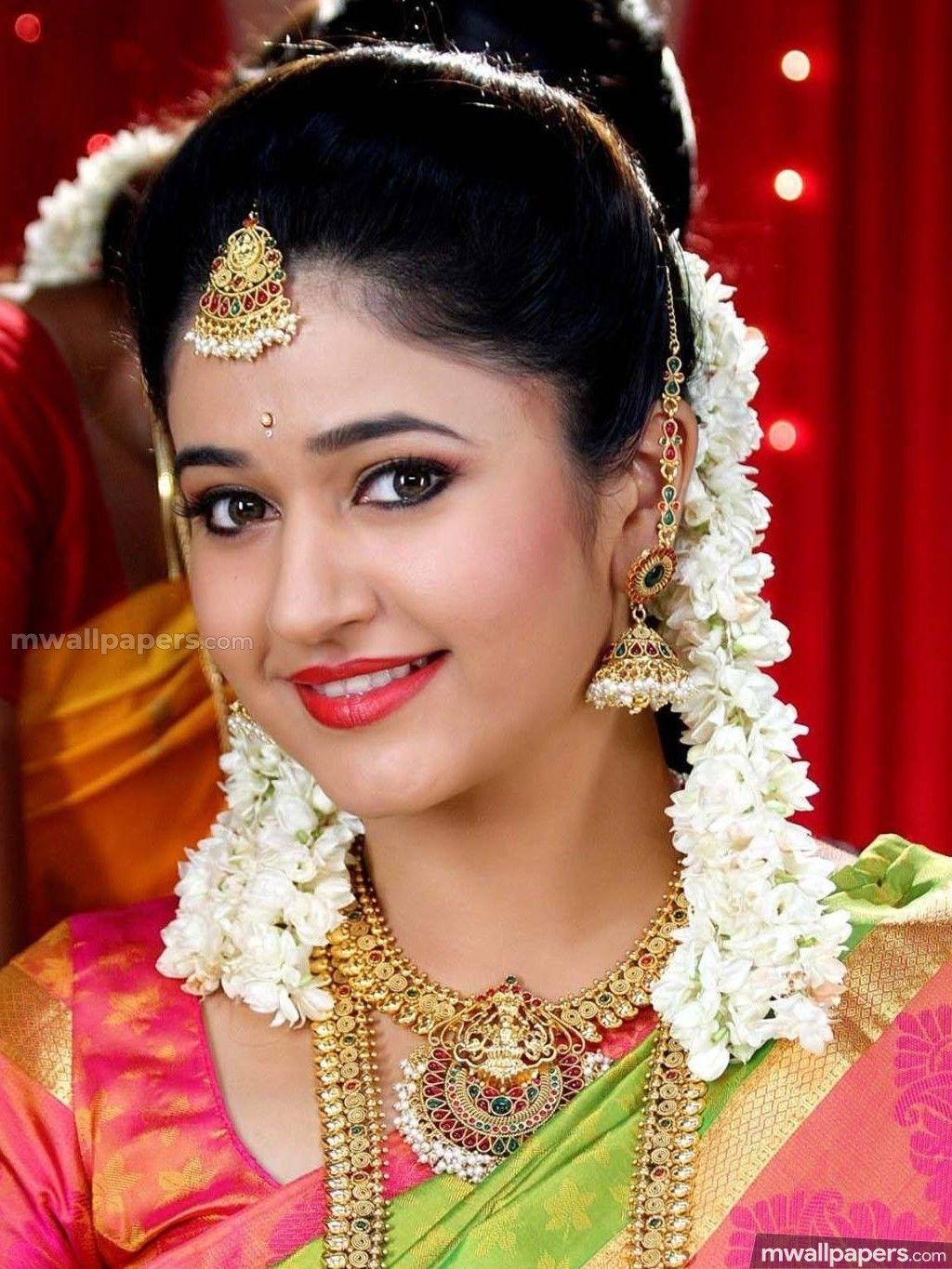 Poonam Bajwa Wallpapers - Top Free Poonam Bajwa Backgrounds ...