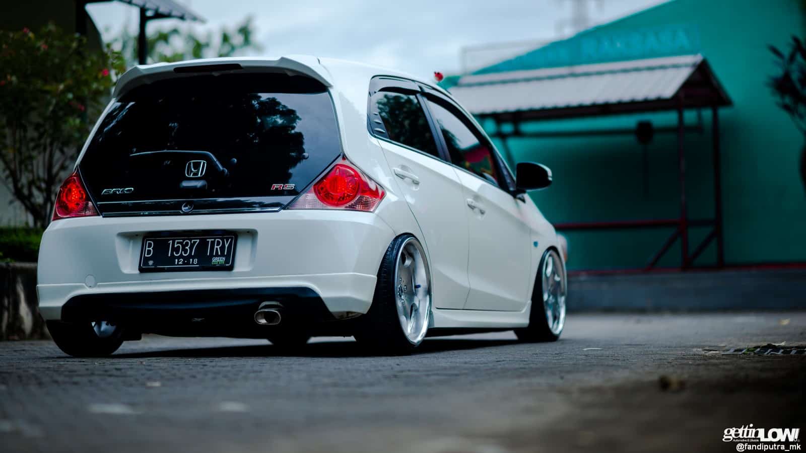 Honda Brio Wallpapers - Top Free Honda Brio Backgrounds - WallpaperAccess