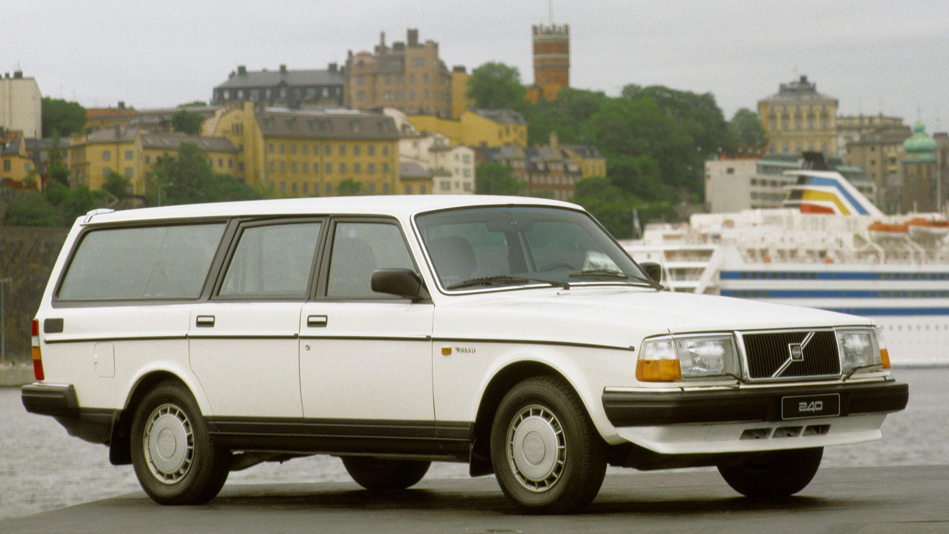 Volvo 240 Wallpapers - Top Free Volvo 240 Backgrounds - WallpaperAccess