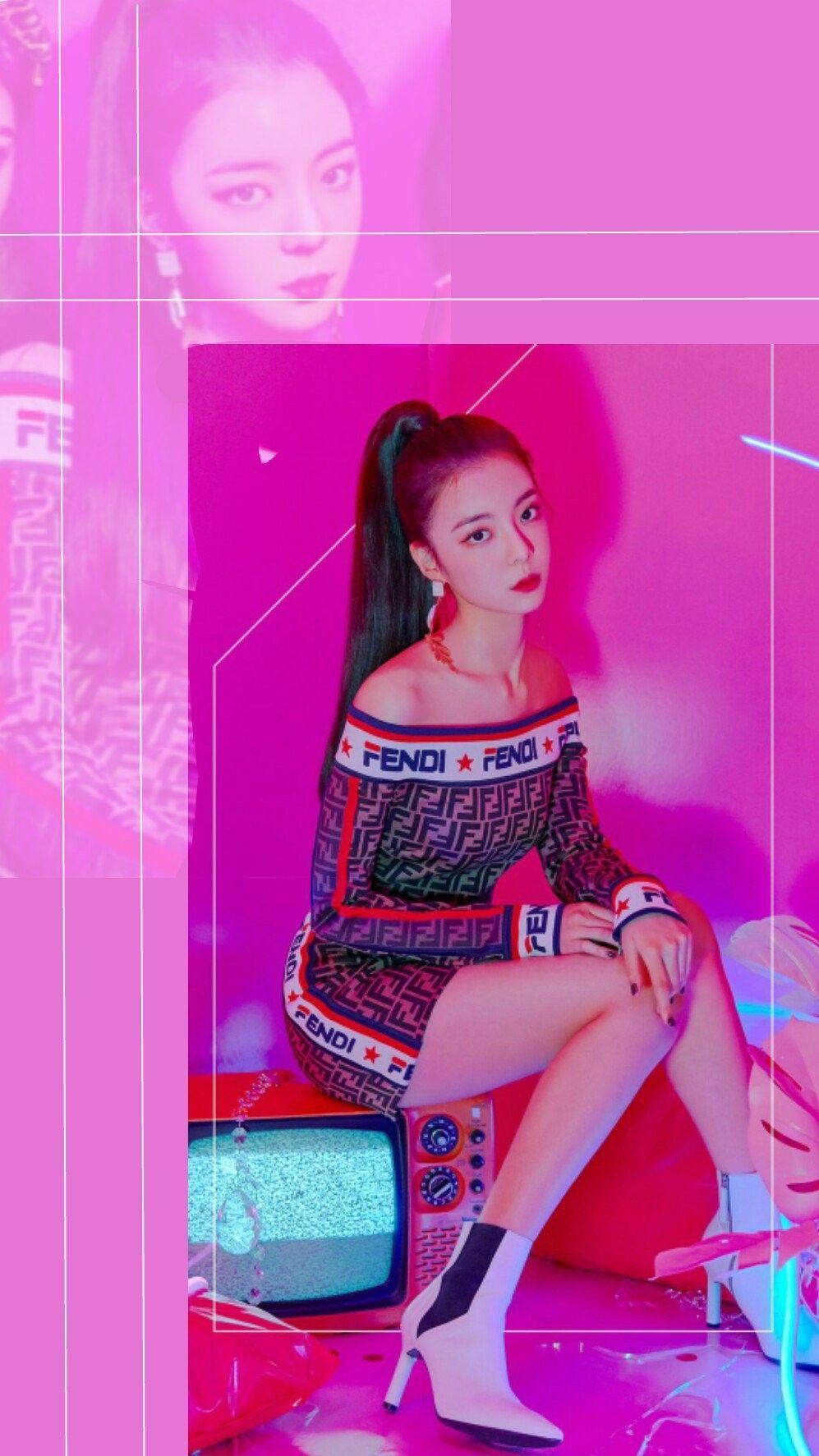 ITZY Lia Wallpapers - Top Free ITZY Lia Backgrounds - WallpaperAccess