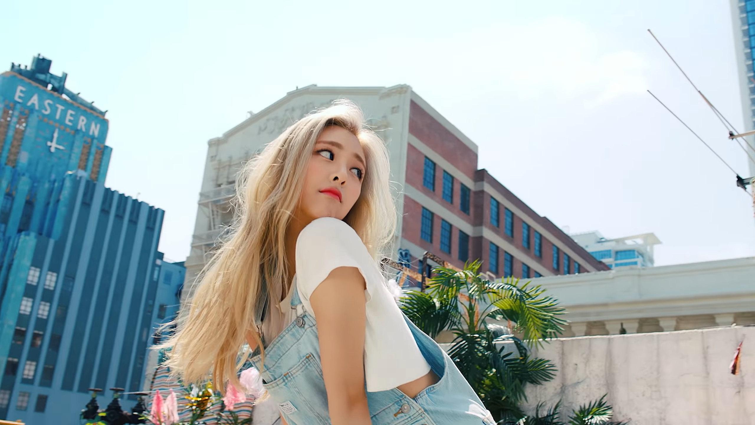 Itzy Desktop Wallpapers - Top Free Itzy Desktop Backgrounds ...