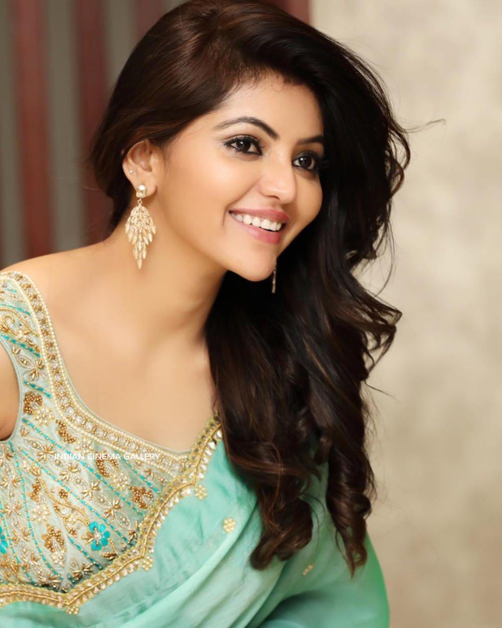 Athulya Ravi Wallpapers - Top Free Athulya Ravi Backgrounds ...