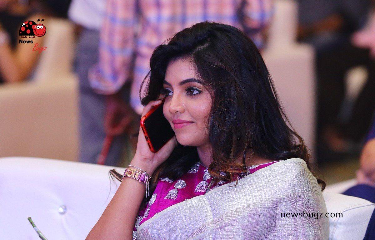 Athulya Ravi Wallpapers - Top Free Athulya Ravi Backgrounds ...