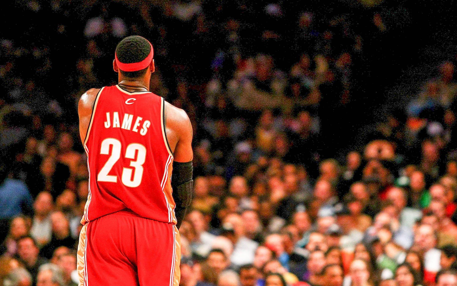 LeBron HD Wallpapers - Top Free LeBron HD Backgrounds - WallpaperAccess