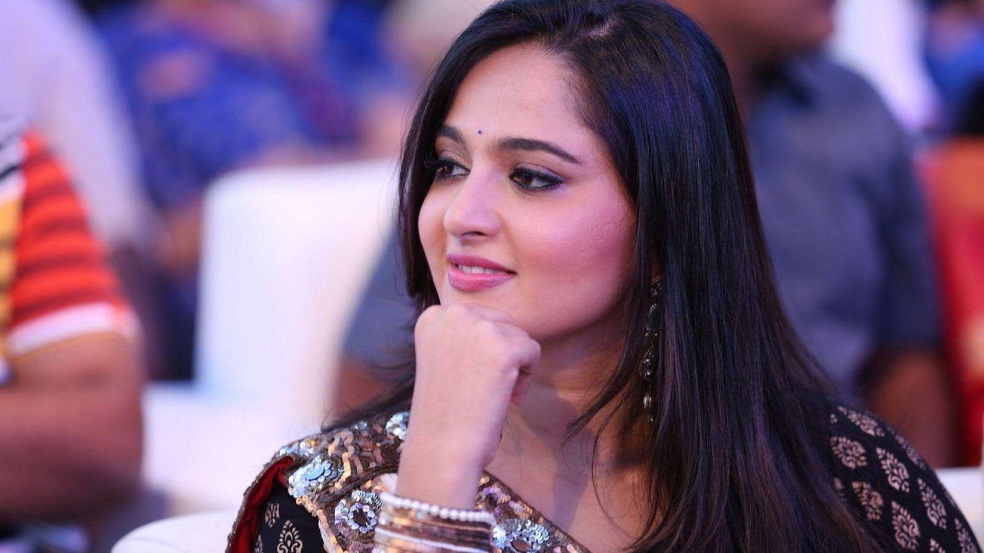 Anushka HD Wallpapers - Top Free Anushka HD Backgrounds - WallpaperAccess