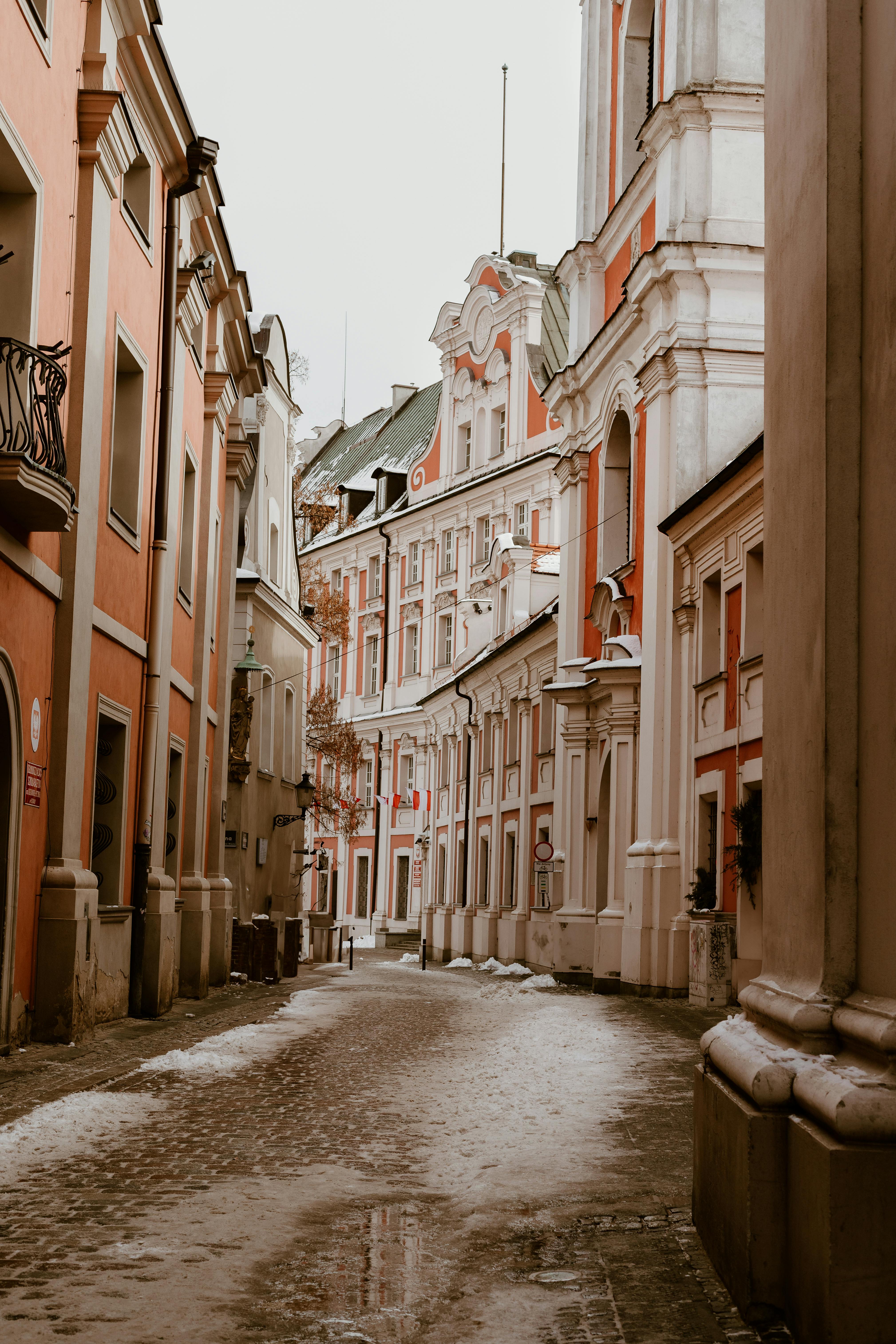 Poznan Wallpapers - Top Free Poznan Backgrounds - WallpaperAccess