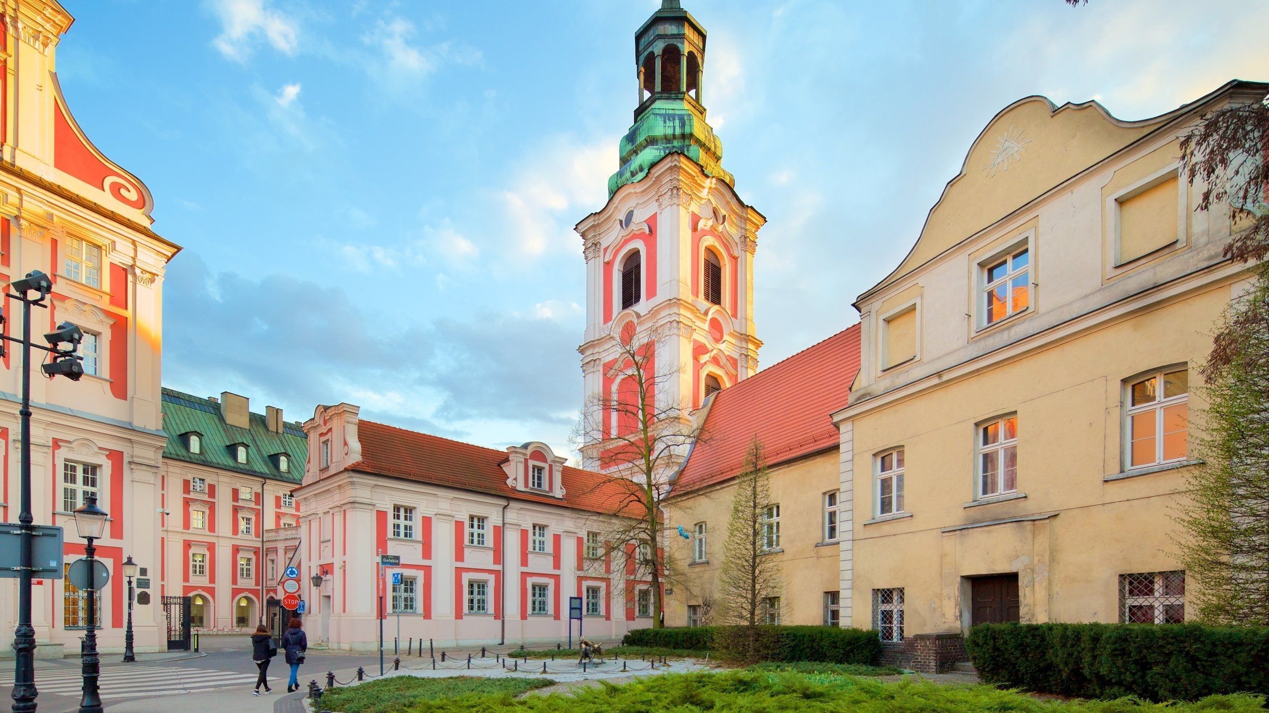 Poznan Wallpapers - Top Free Poznan Backgrounds - WallpaperAccess
