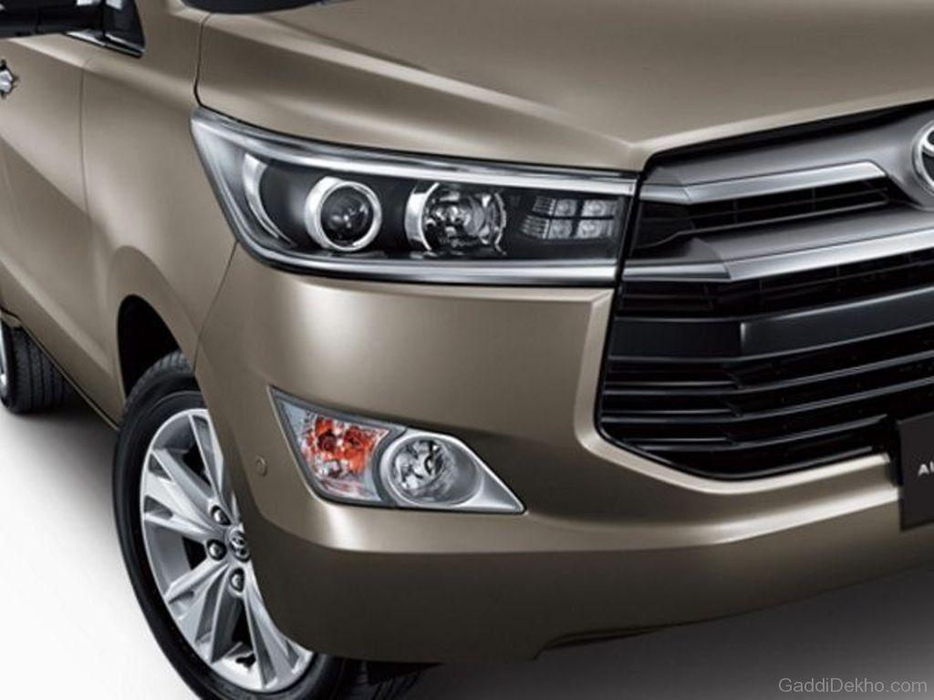 Toyota Innova Crysta Wallpapers - Top Free Toyota Innova Crysta ...