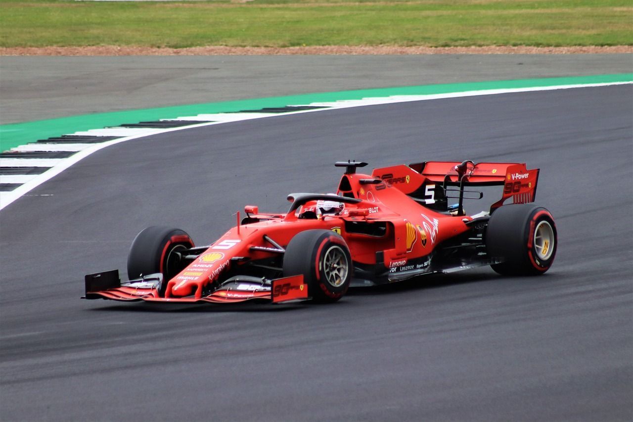 Vettel Ferrari Wallpapers - Top Free Vettel Ferrari Backgrounds ...