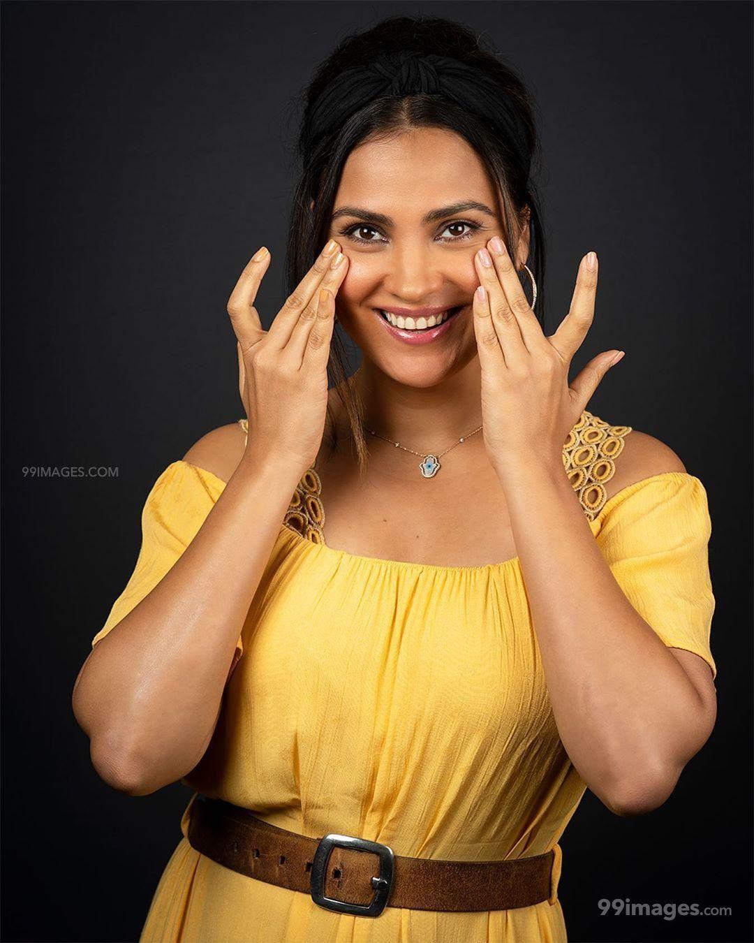 Lara Dutta Wallpapers - Top Free Lara Dutta Backgrounds - WallpaperAccess