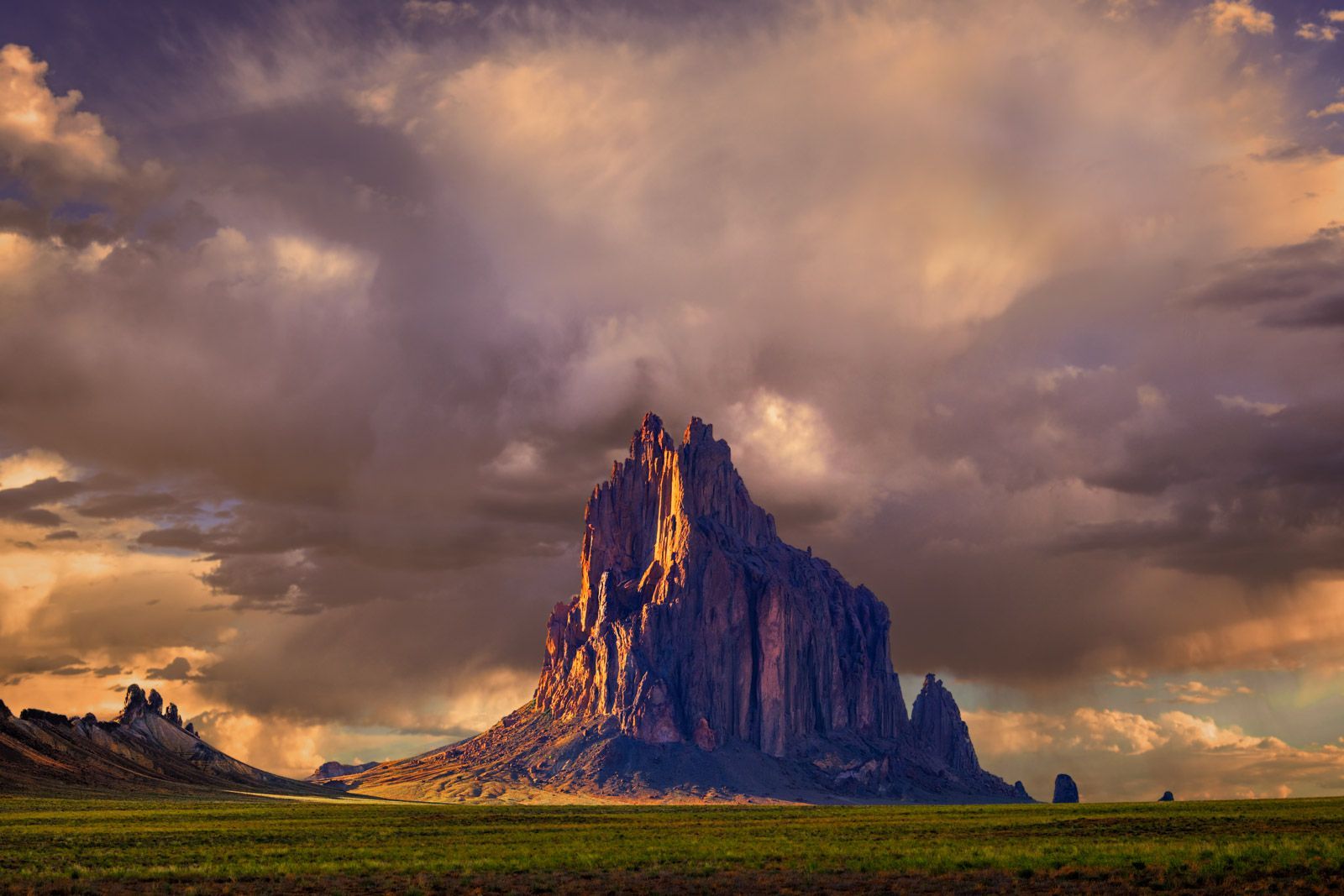 Shiprock Wallpapers - Top Free Shiprock Backgrounds - WallpaperAccess