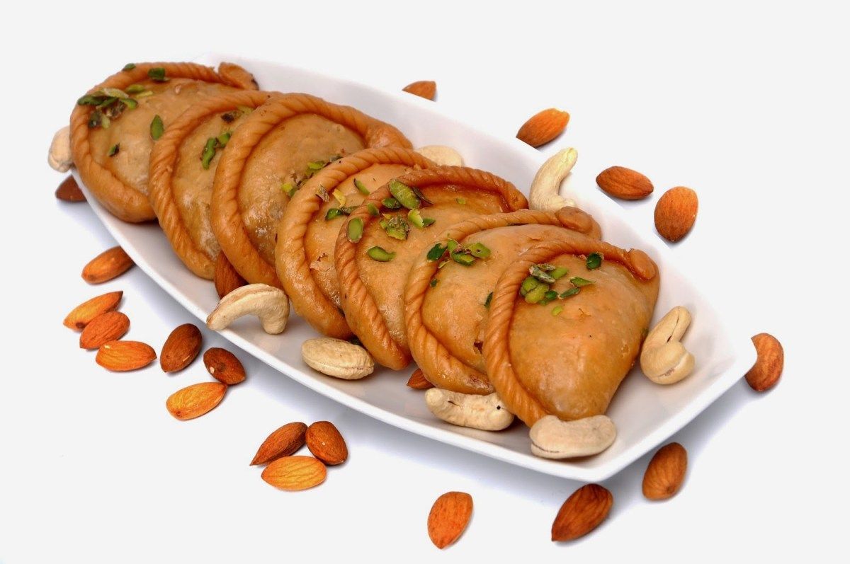 Gujiya Wallpapers - Top Free Gujiya Backgrounds - WallpaperAccess
