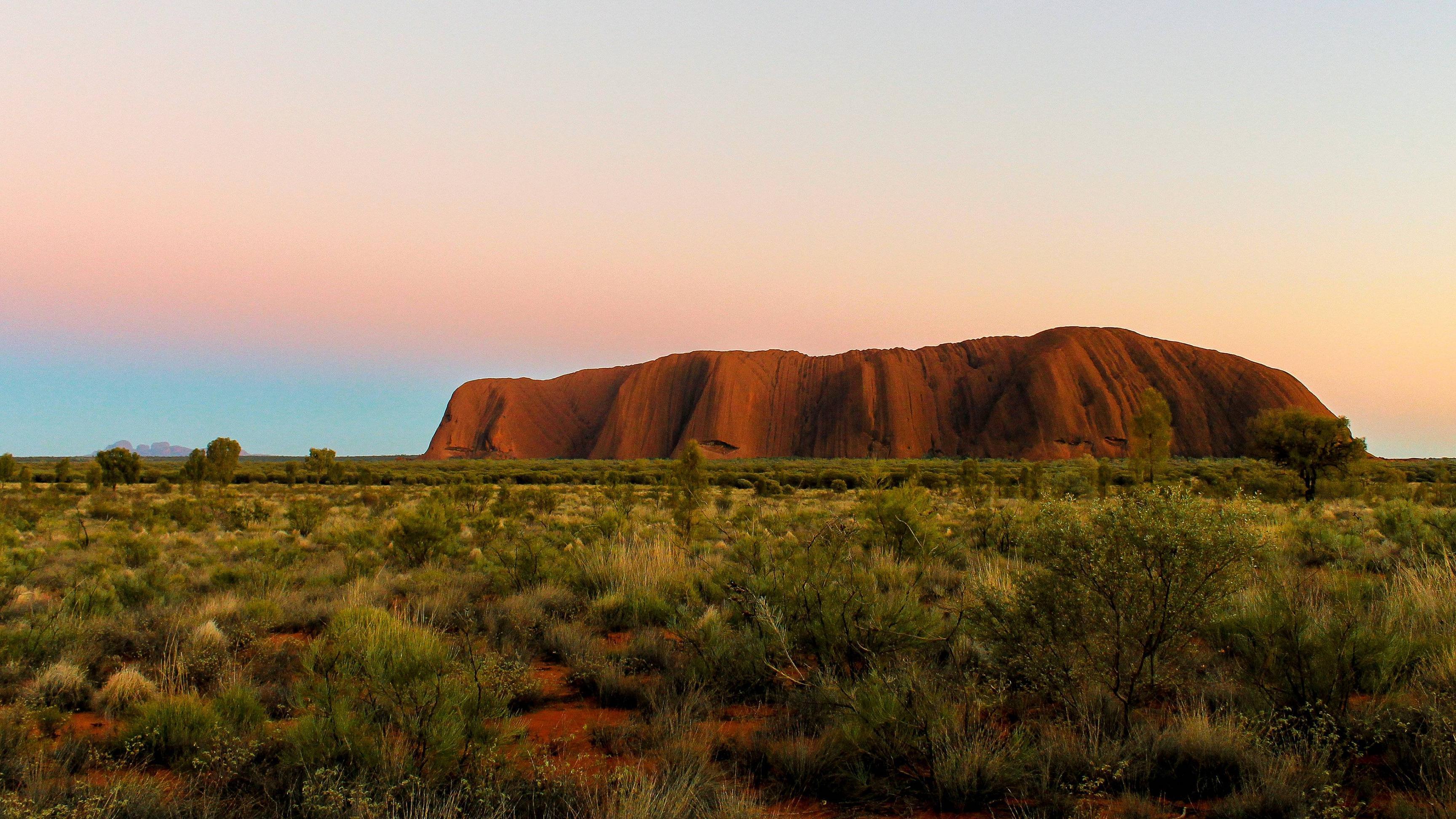 Uluru Wallpapers - Top Free Uluru Backgrounds - WallpaperAccess