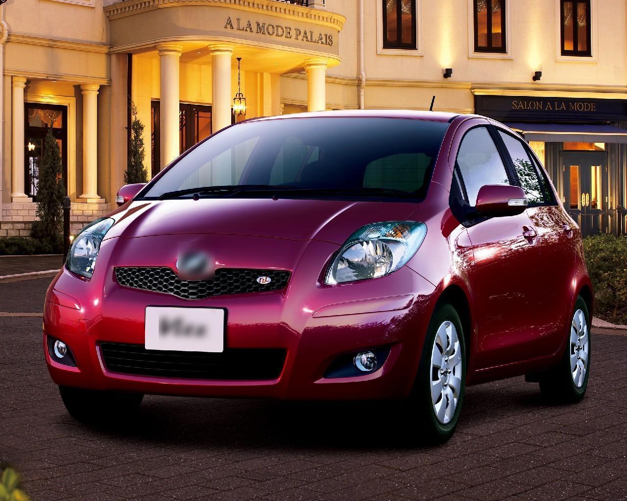 Toyota Vitz Wallpapers - Top Free Toyota Vitz Backgrounds - WallpaperAccess