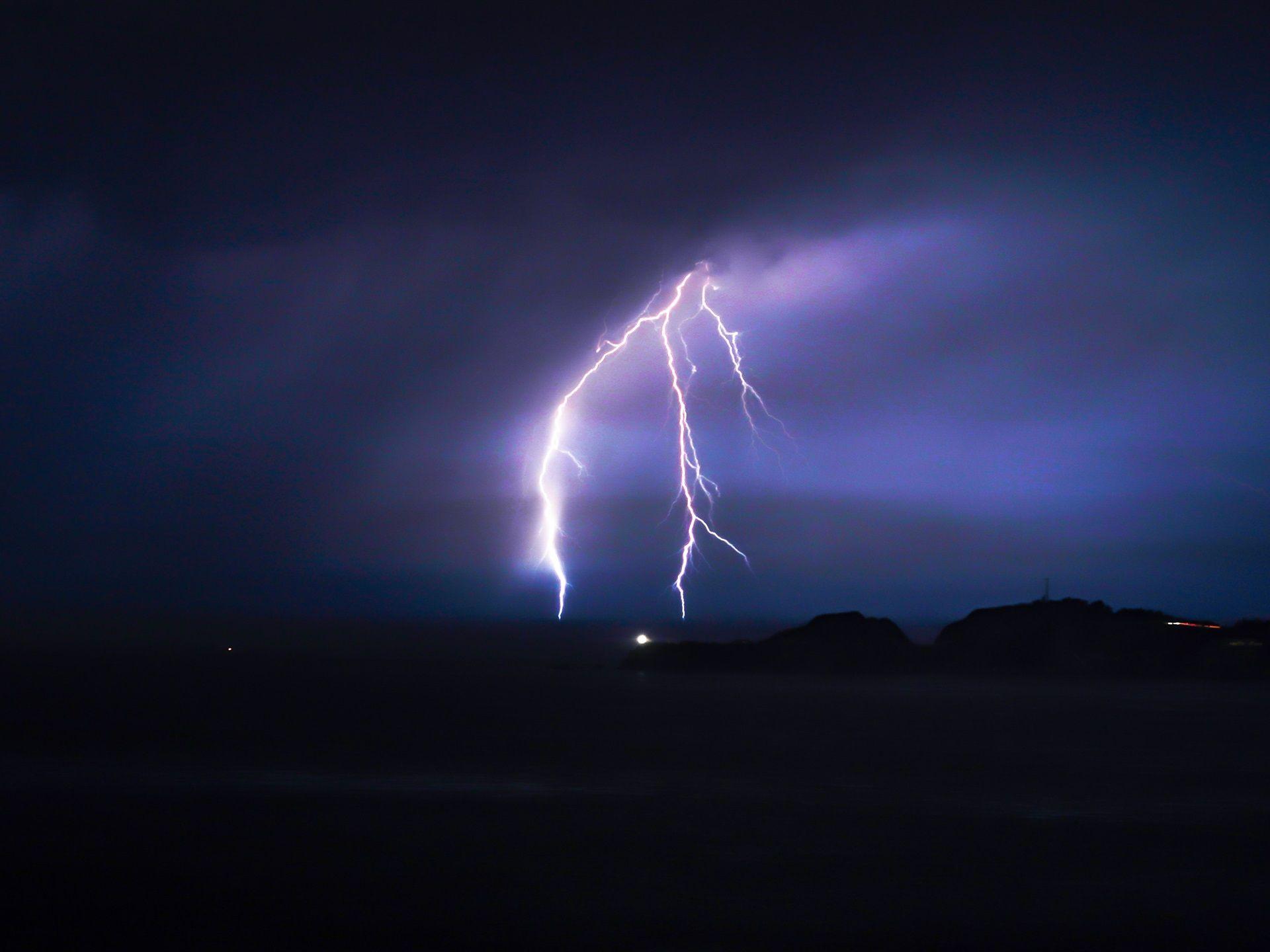 4K HD Lightning Wallpapers - Top Free 4K HD Lightning Backgrounds ...