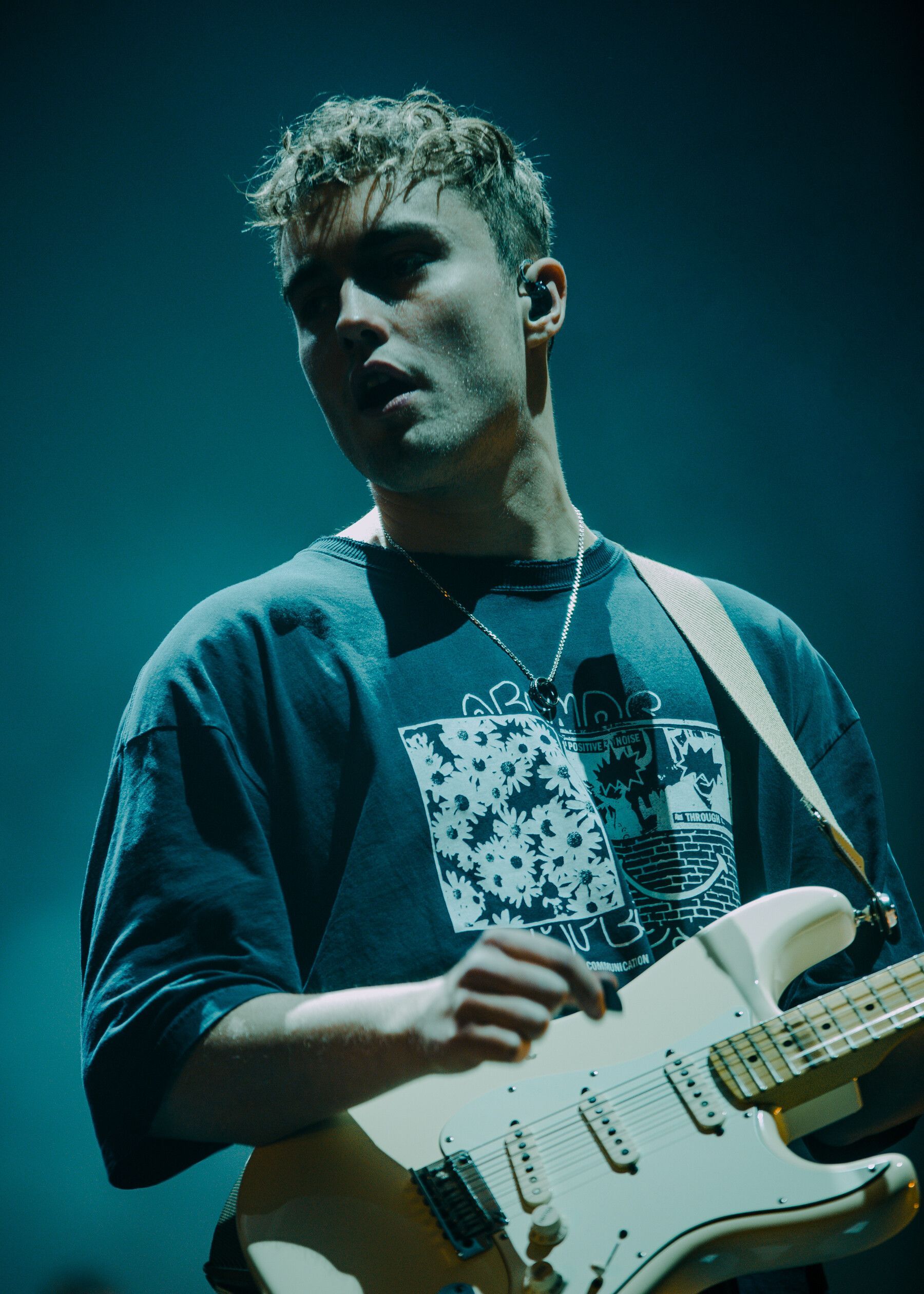 Sam Fender Wallpapers - Top Free Sam Fender Backgrounds - WallpaperAccess