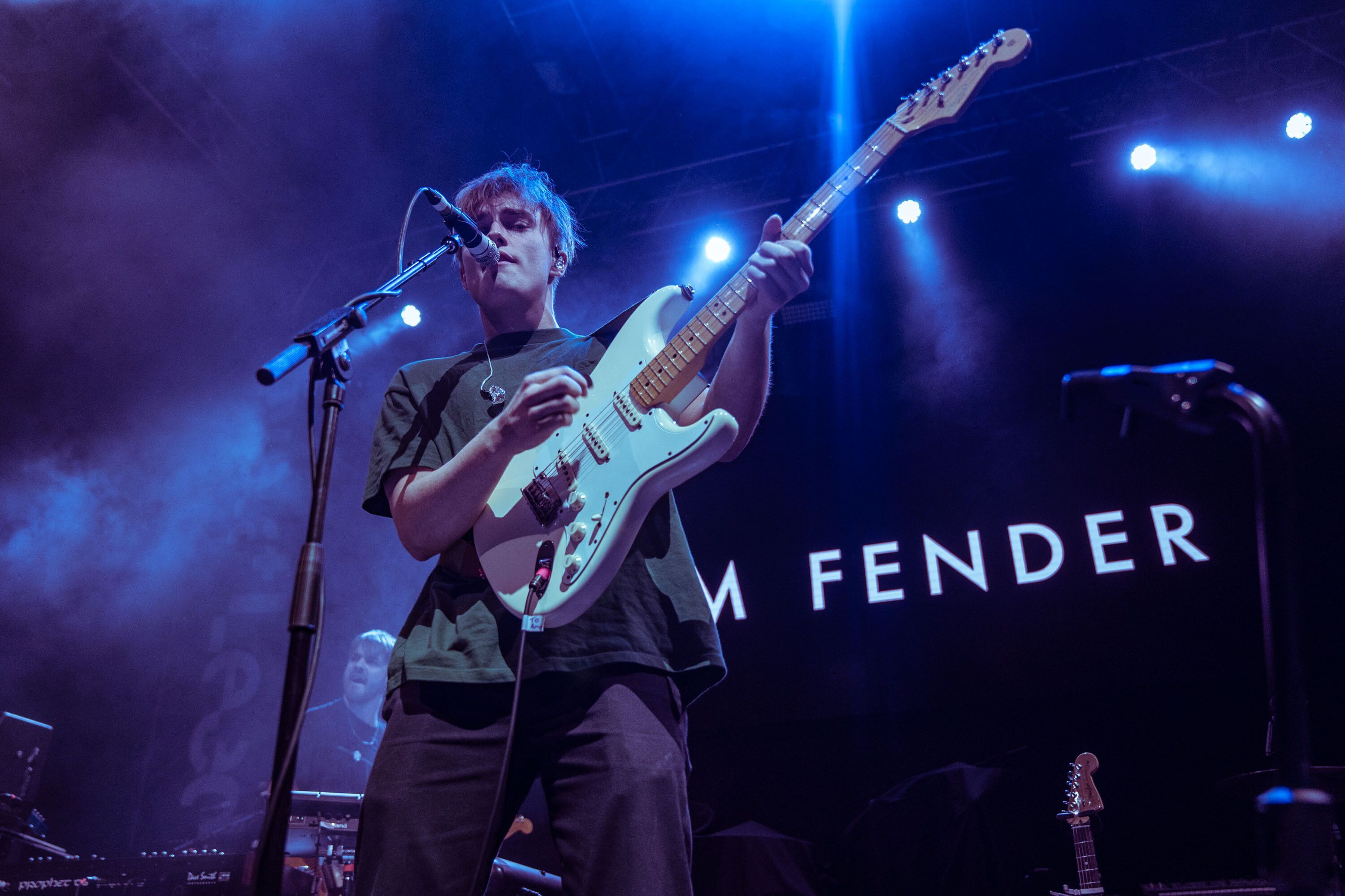 Sam Fender Wallpapers - Top Free Sam Fender Backgrounds - WallpaperAccess