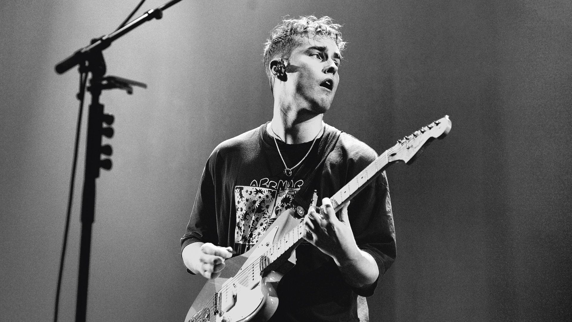Sam Fender Wallpapers - Top Free Sam Fender Backgrounds - WallpaperAccess