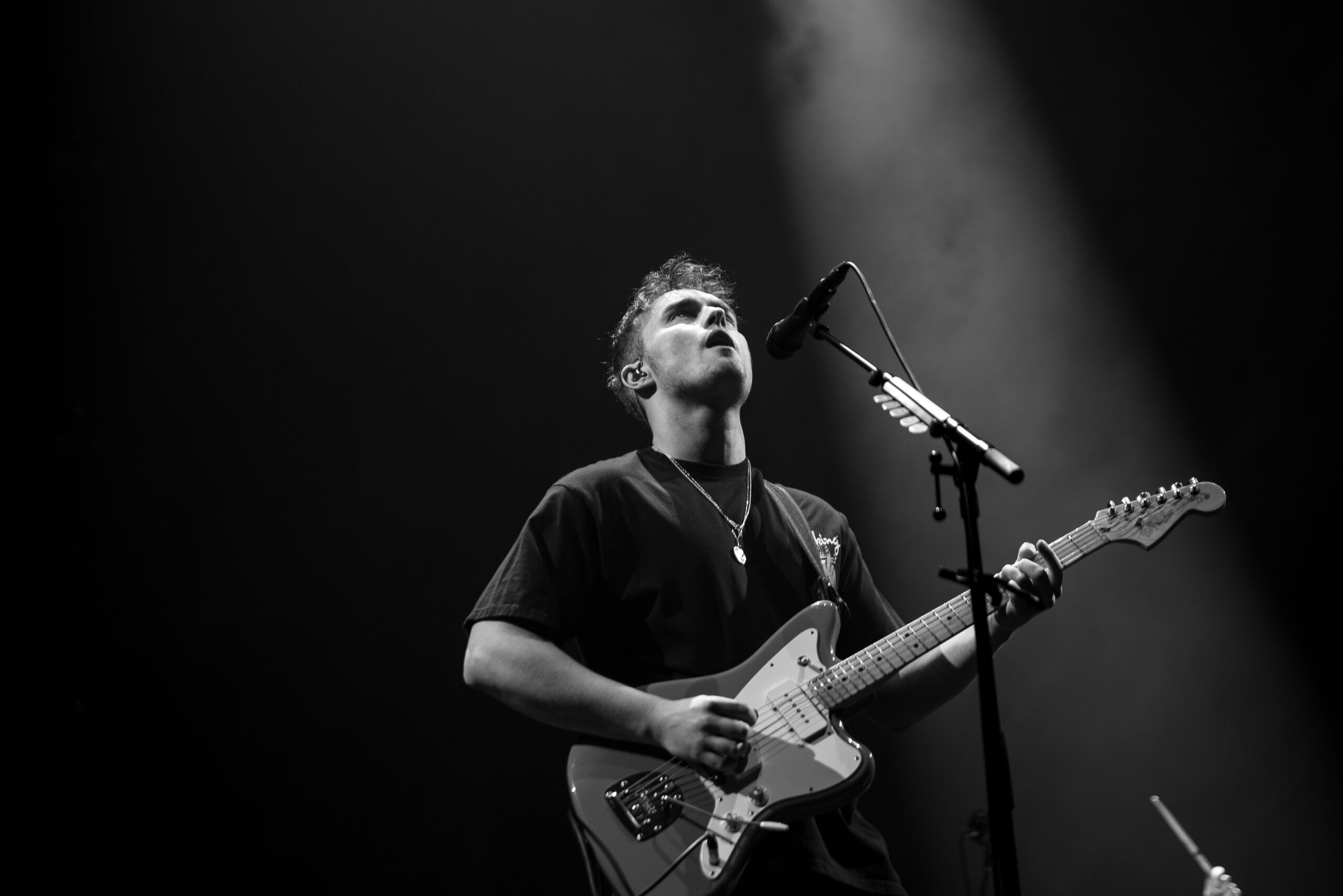 Sam Fender Wallpapers - Top Free Sam Fender Backgrounds - WallpaperAccess