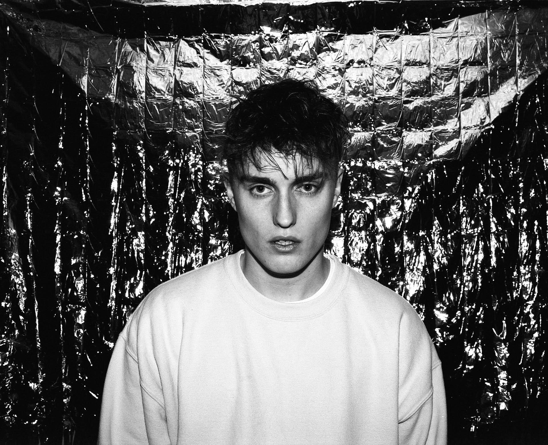 Sam Fender Wallpapers - Top Free Sam Fender Backgrounds - WallpaperAccess