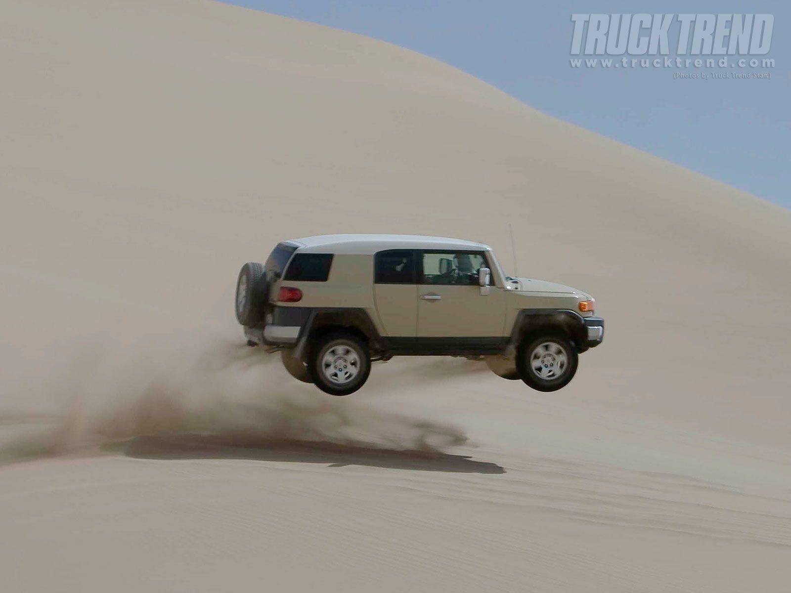 Land Cruiser Desert Wallpapers - Top Free Land Cruiser Desert ...