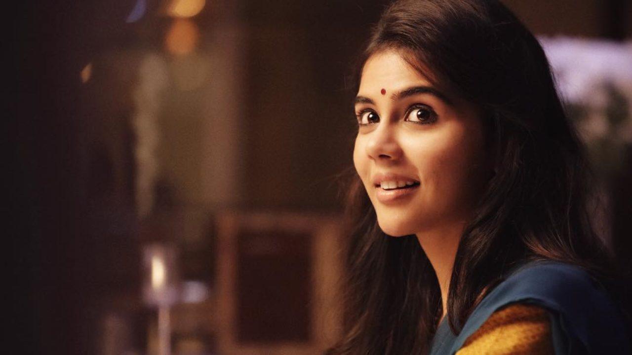 Kalyani Priyadarshan Wallpapers - Top Free Kalyani Priyadarshan ...