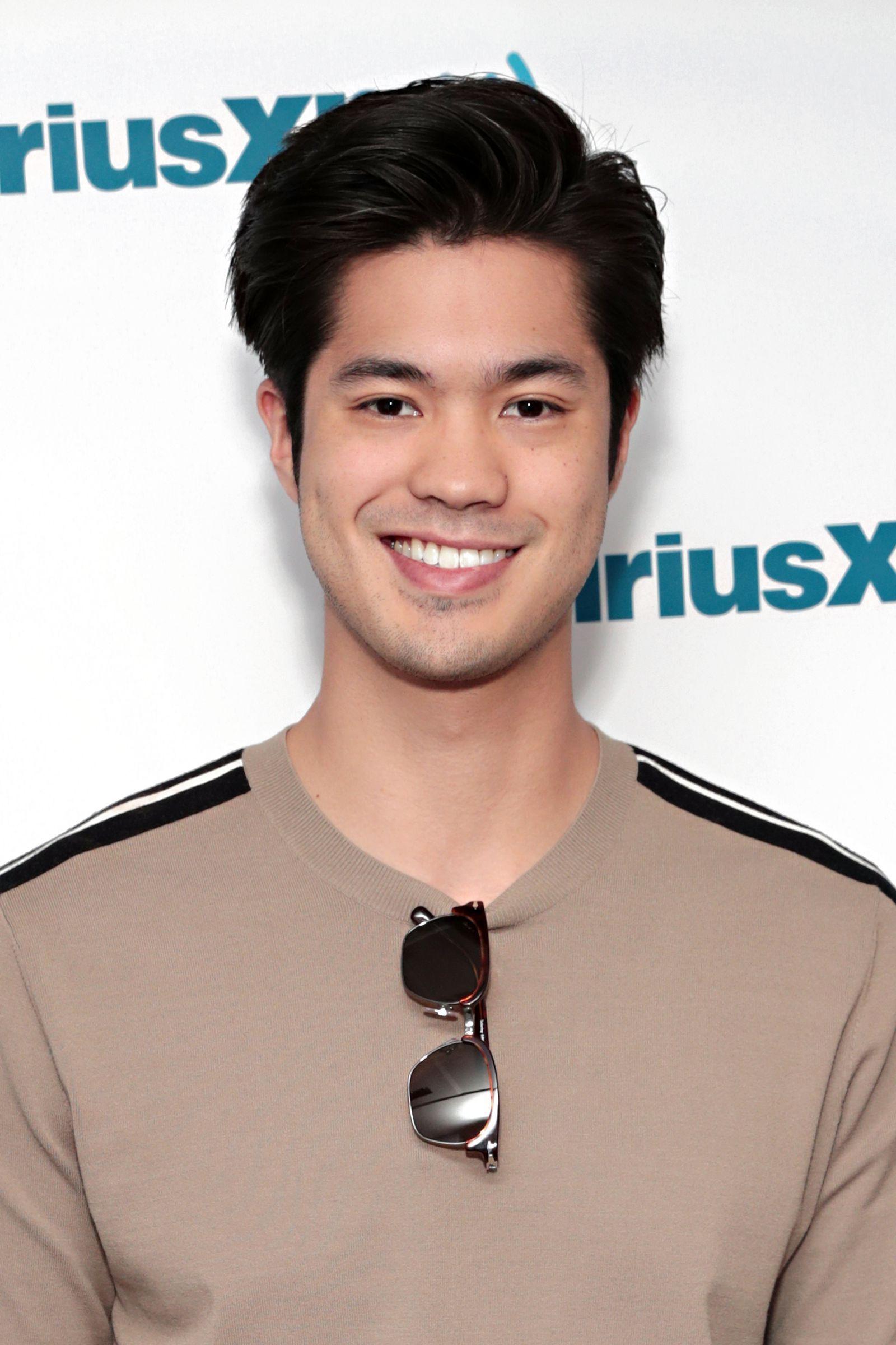 Ross Butler Wallpapers - Top Free Ross Butler Backgrounds - WallpaperAccess