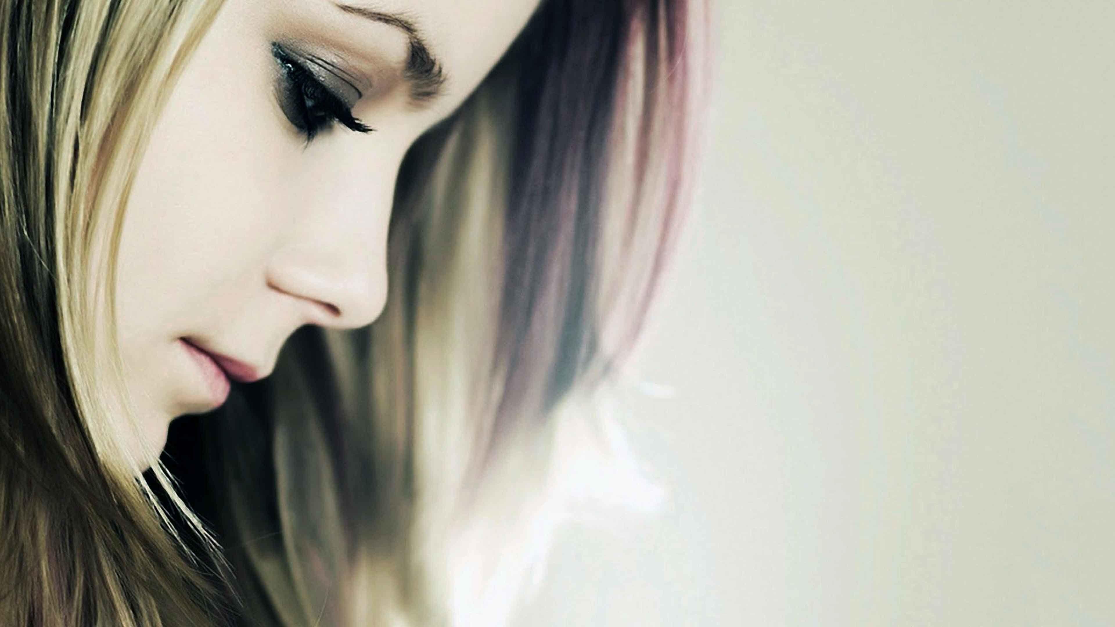 Pretty Sad Girls Wallpapers - Top Free Pretty Sad Girls Backgrounds ...