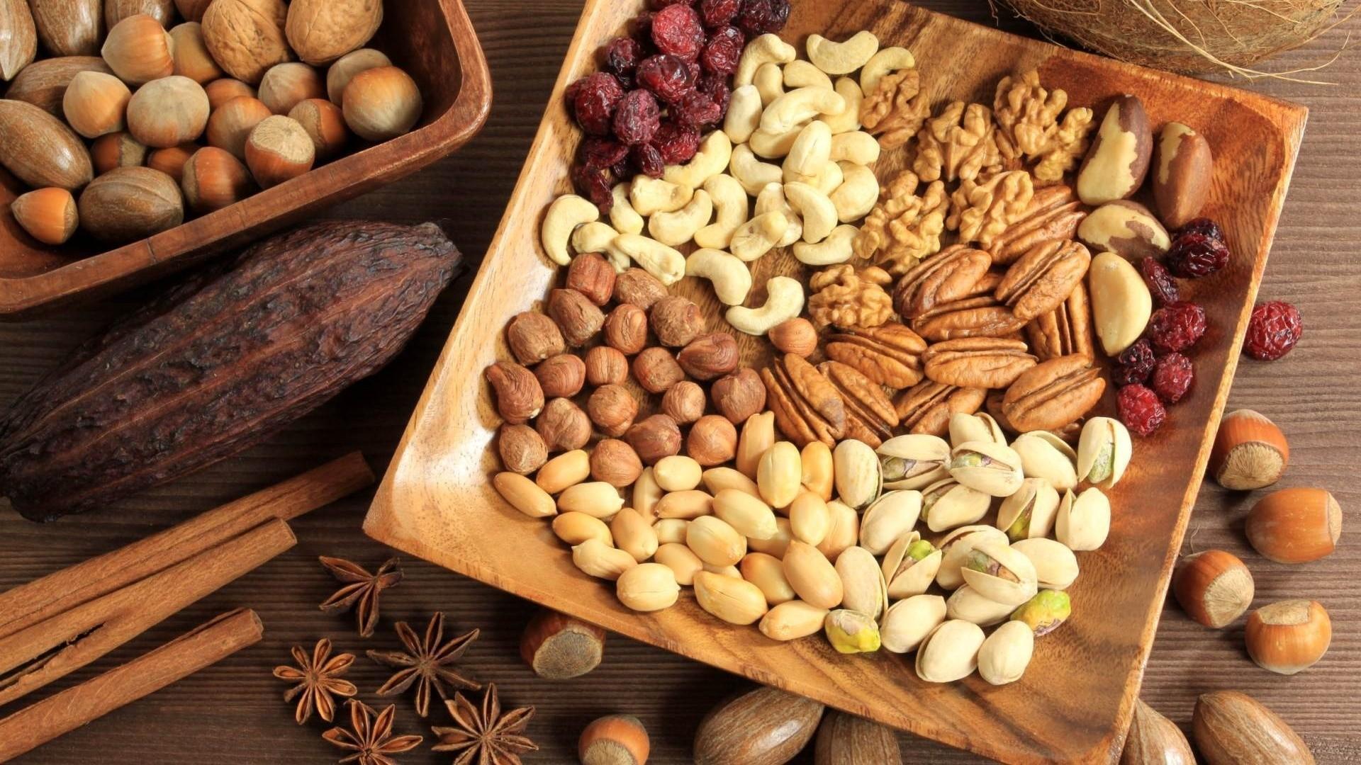Nuts Wallpapers Top Free Nuts Backgrounds WallpaperAccess