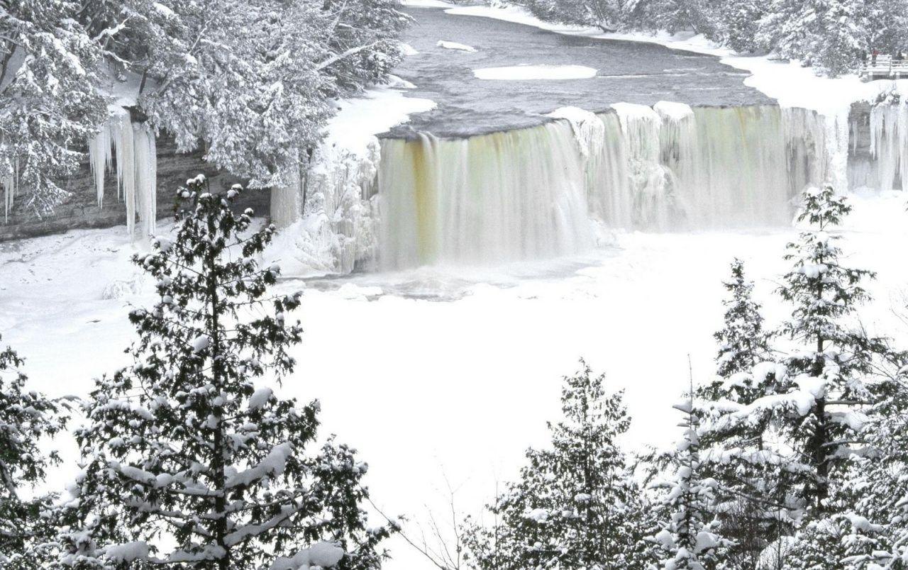 Winter Waterfall Wallpapers - Top Free Winter Waterfall Backgrounds ...